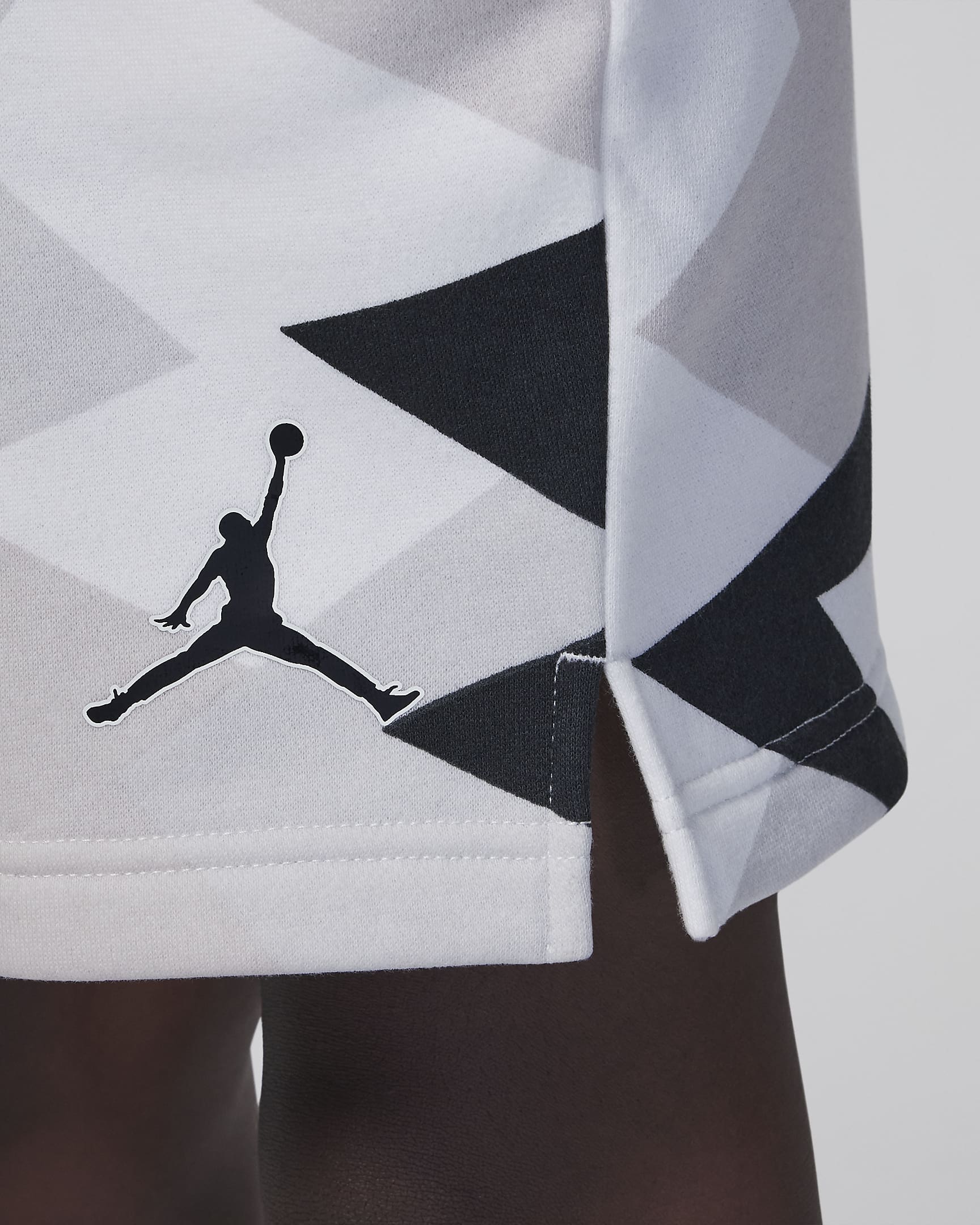 Jordan MJ Flight MVP Printed Shorts Older Kids' Shorts. Nike UK