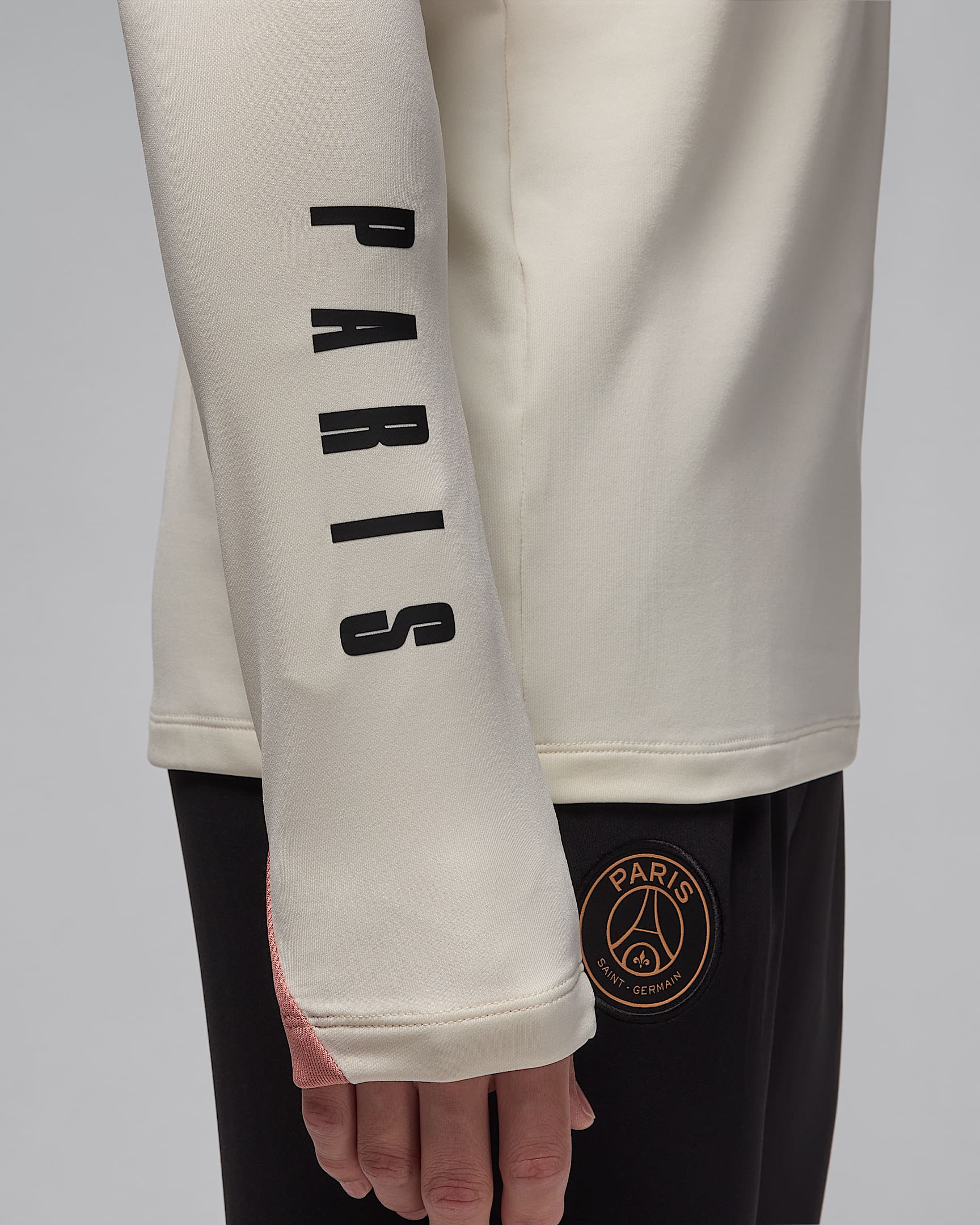 Paris Saint-Germain Strike Third Men's Jordan Dri-FIT Football Drill ...