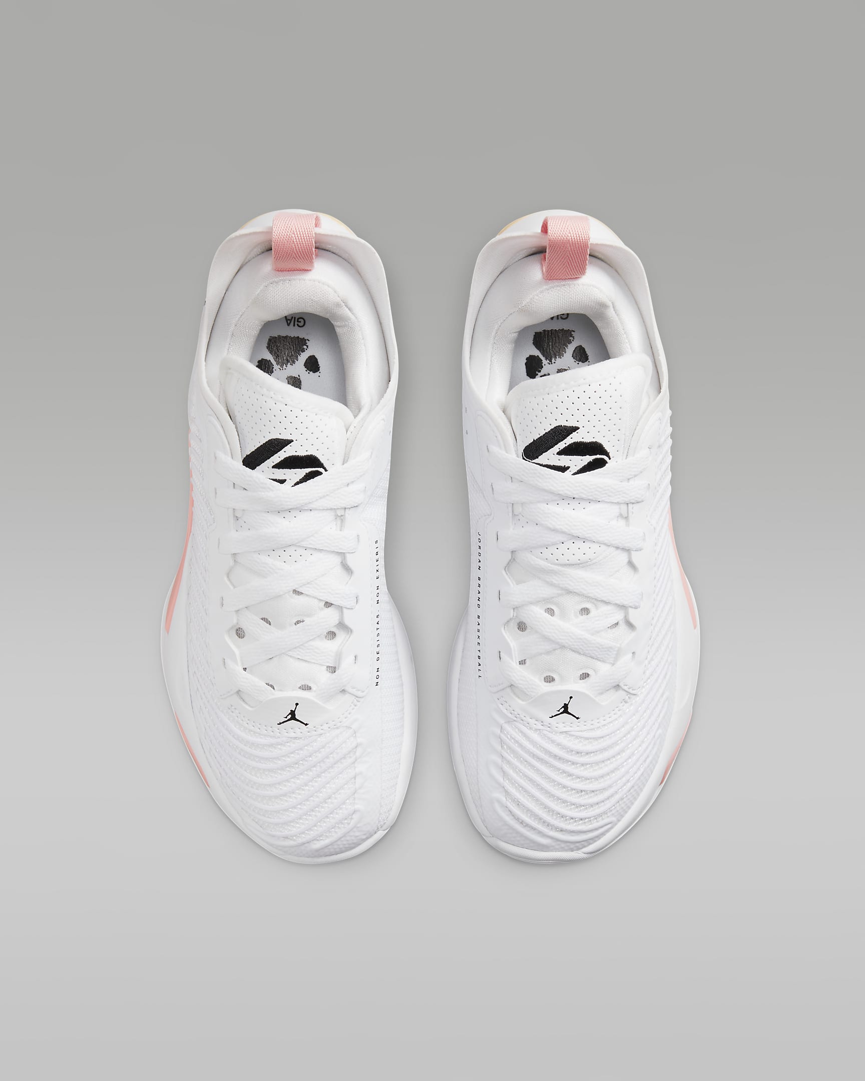 Luka 1 Older Kids' Basketball Shoes. Nike ID