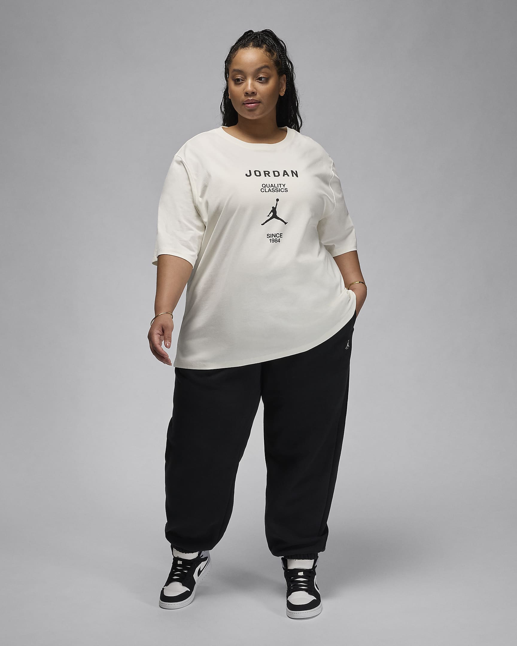 Jordan Women's Girlfriend T-Shirt (Plus Size). Nike IE