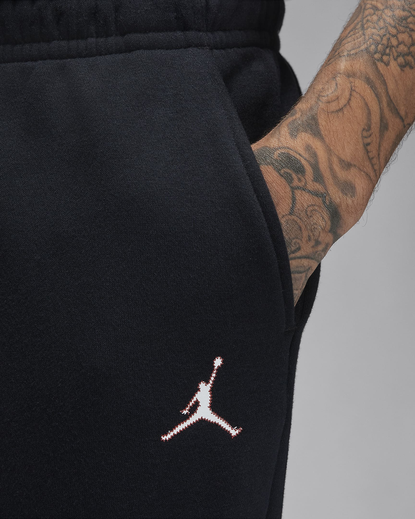 Jordan Essentials Men's Fleece Trousers. Nike ID
