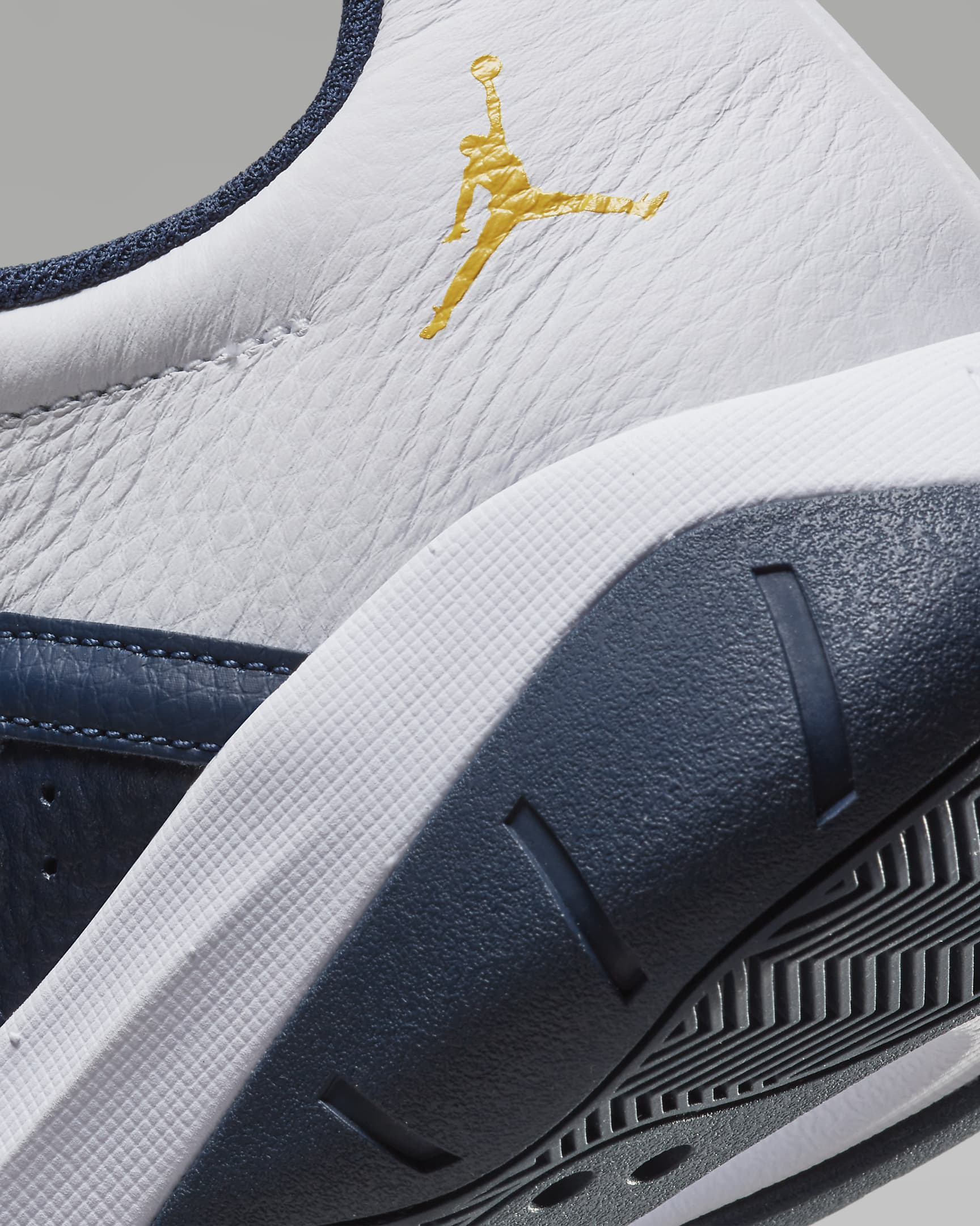 Air Jordan 11 CMFT Low Men's Shoes. Nike UK