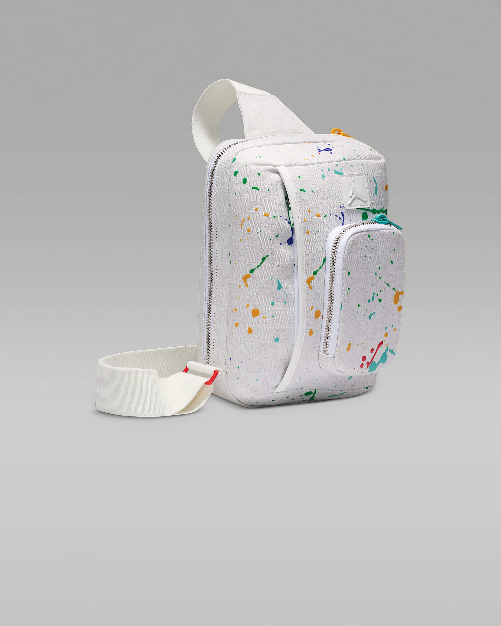 Jordan 23 Monogram Sling Bag (3L). Nike JP