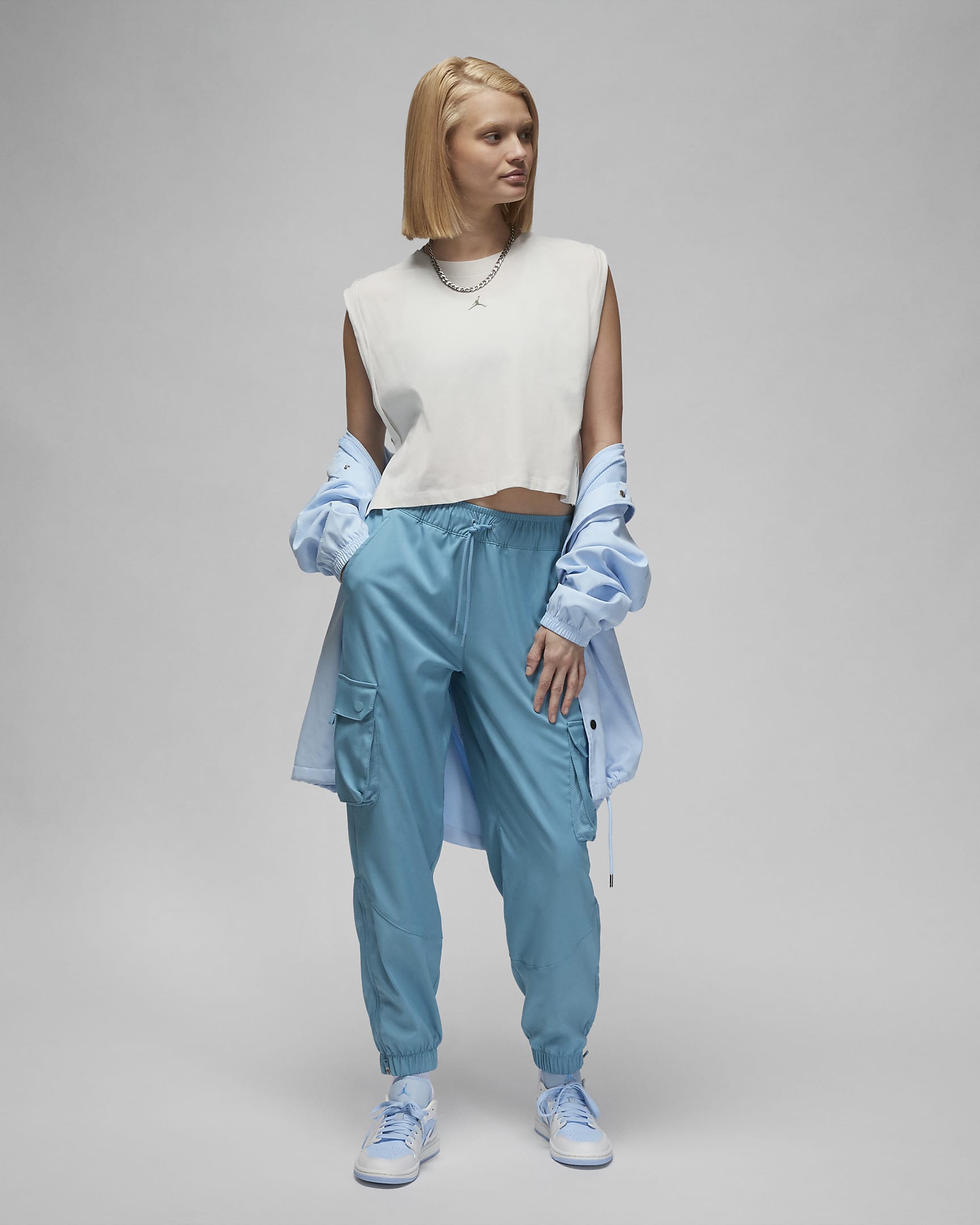 Jordan Sport Essentials Women's Tank. Nike LU