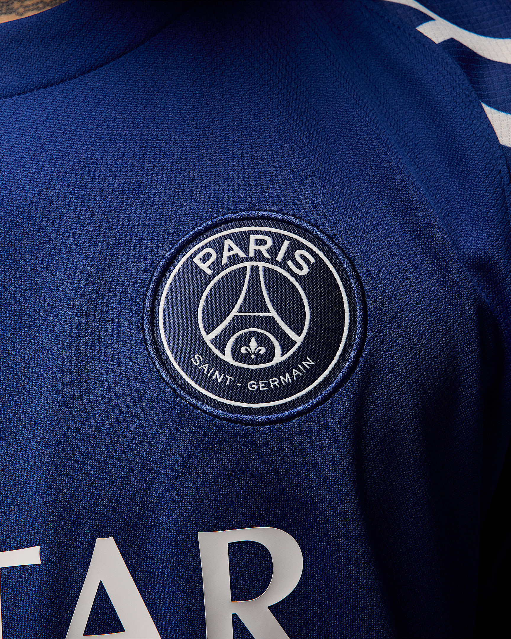 Paris Saint-Germain 2024/25 Stadium Fourth Men's Jordan Dri-FIT Football Replica Shirt. Nike ID