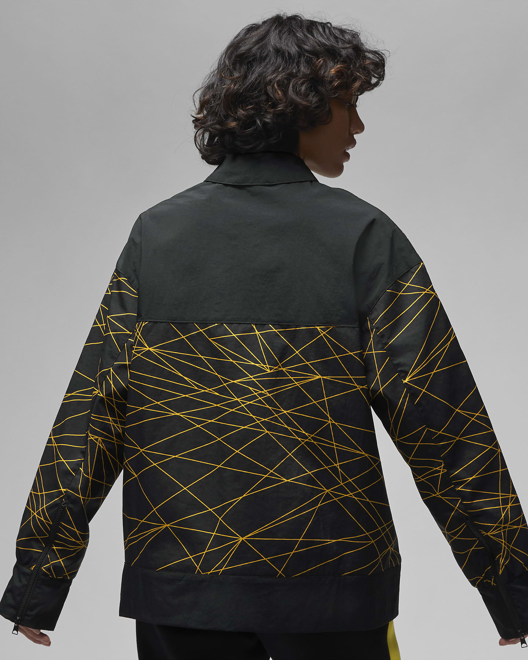 Paris Saint-Germain Women's Anthem Jacket. Nike LU