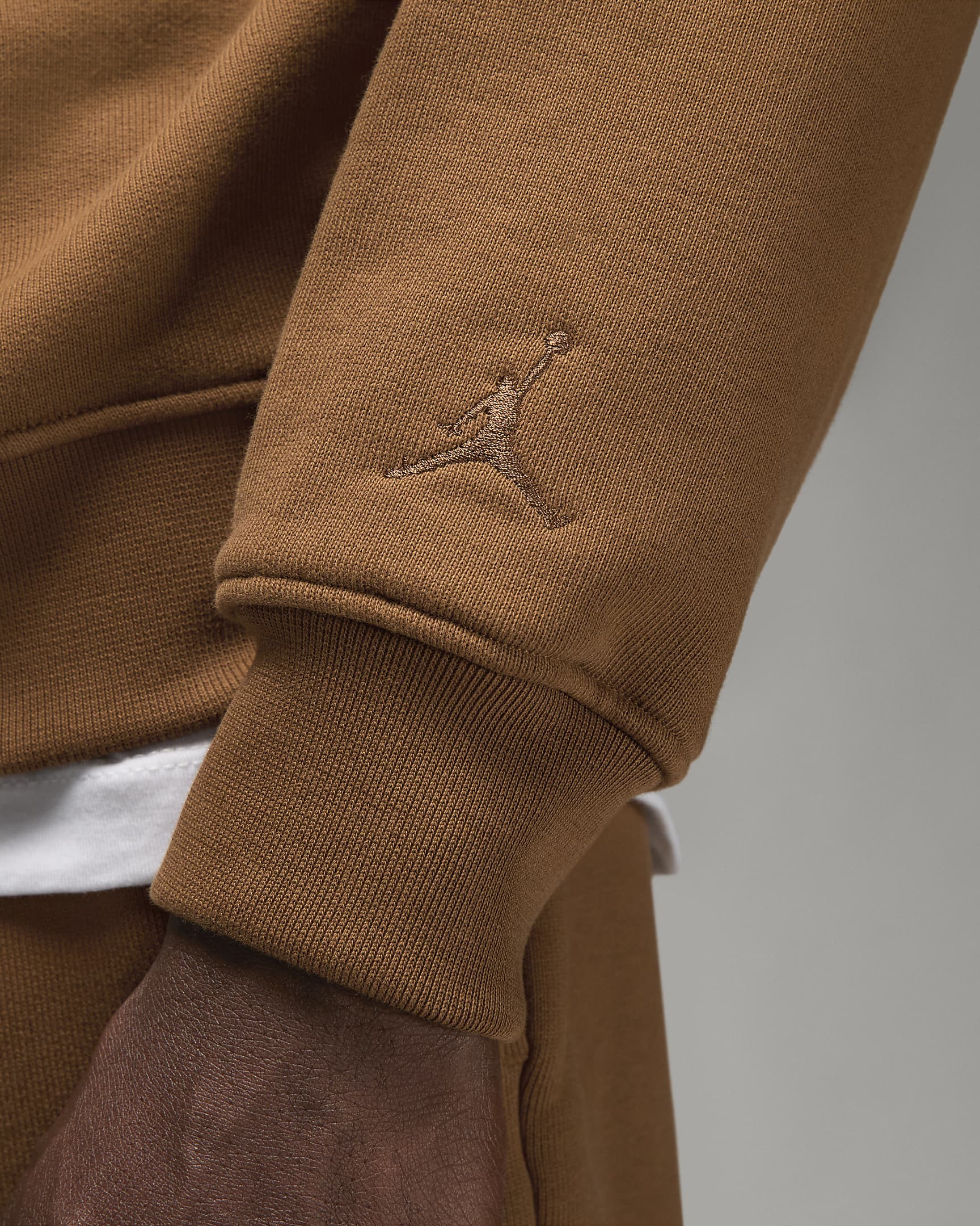 Air Jordan Wordmark Men's Fleece Crew-Neck Sweatshirt. Nike LU