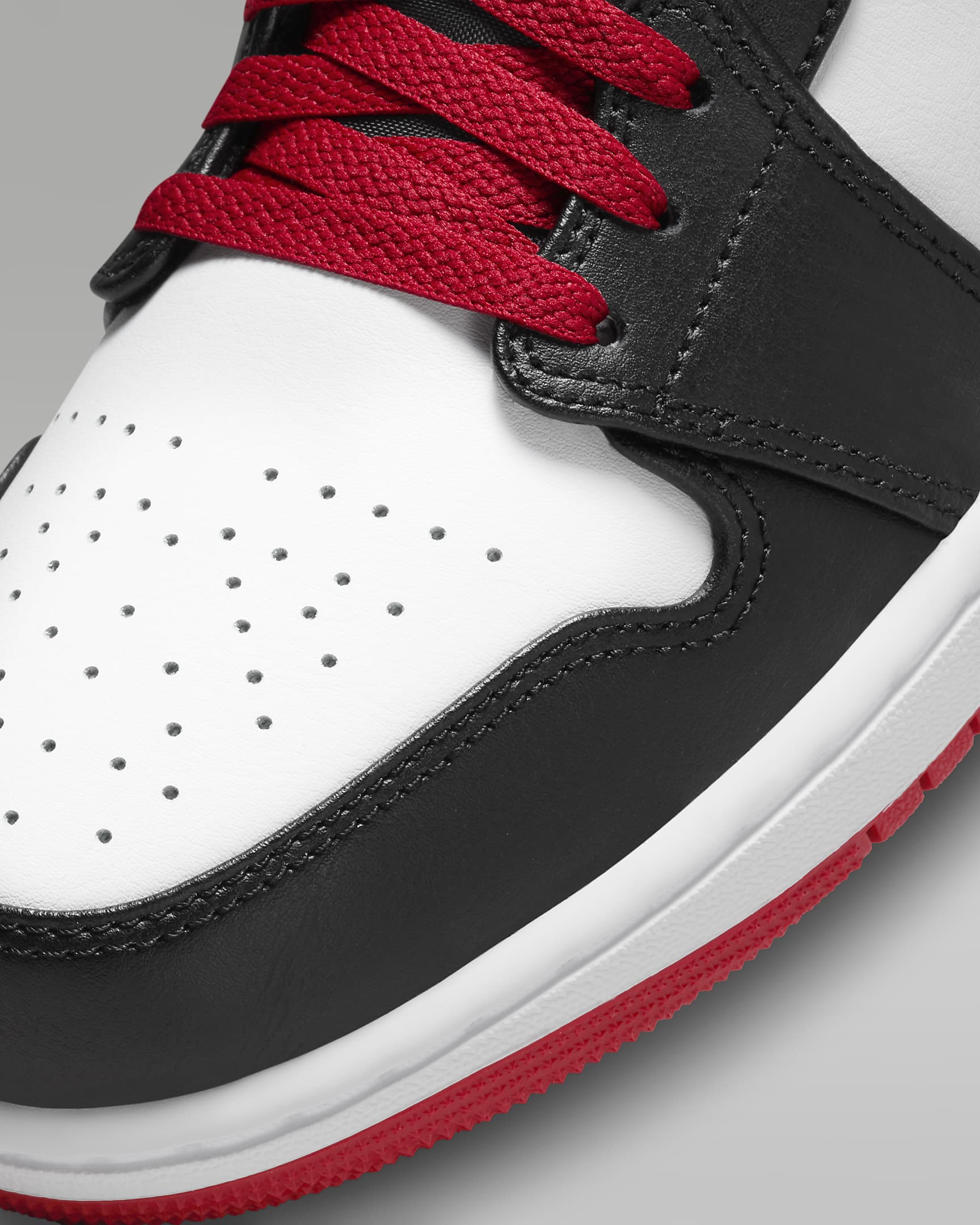 Air Jordan 1 Mid Herrenschuh. Nike BE