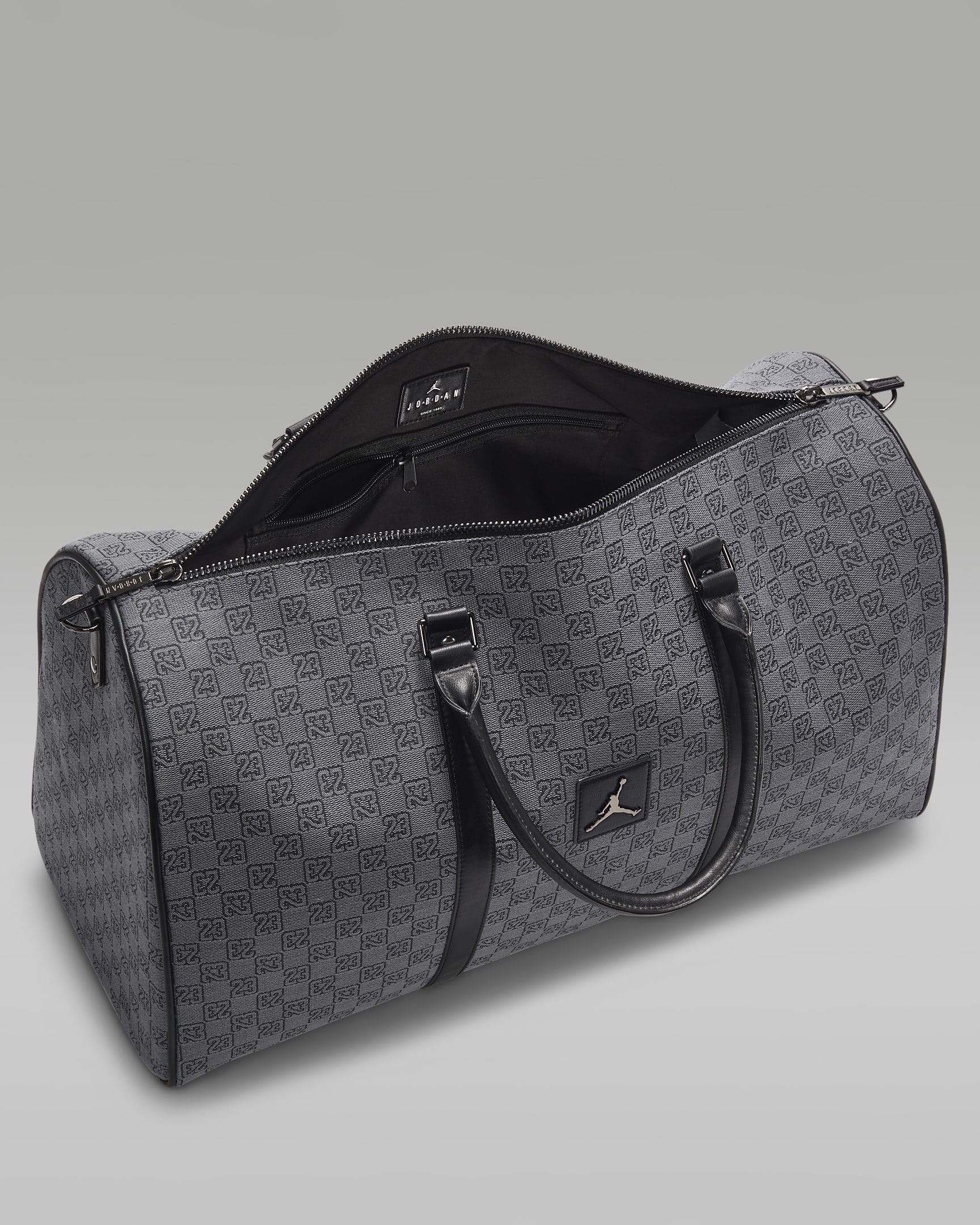 Jordan Monogram Duffle Bag (40L). Nike.com
