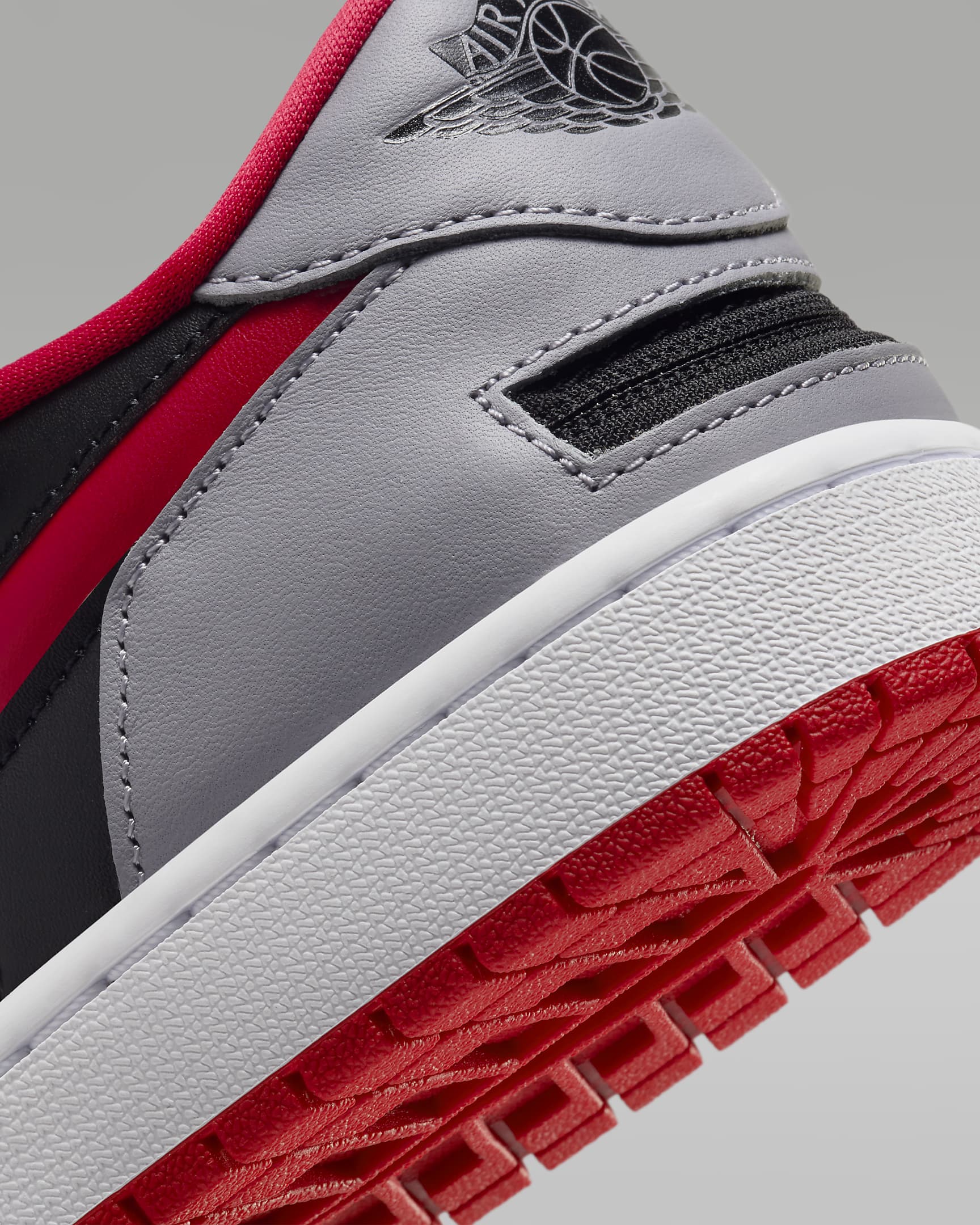 Air Jordan 1 Low FlyEase Men's Easy On/Off Shoes. Nike NL