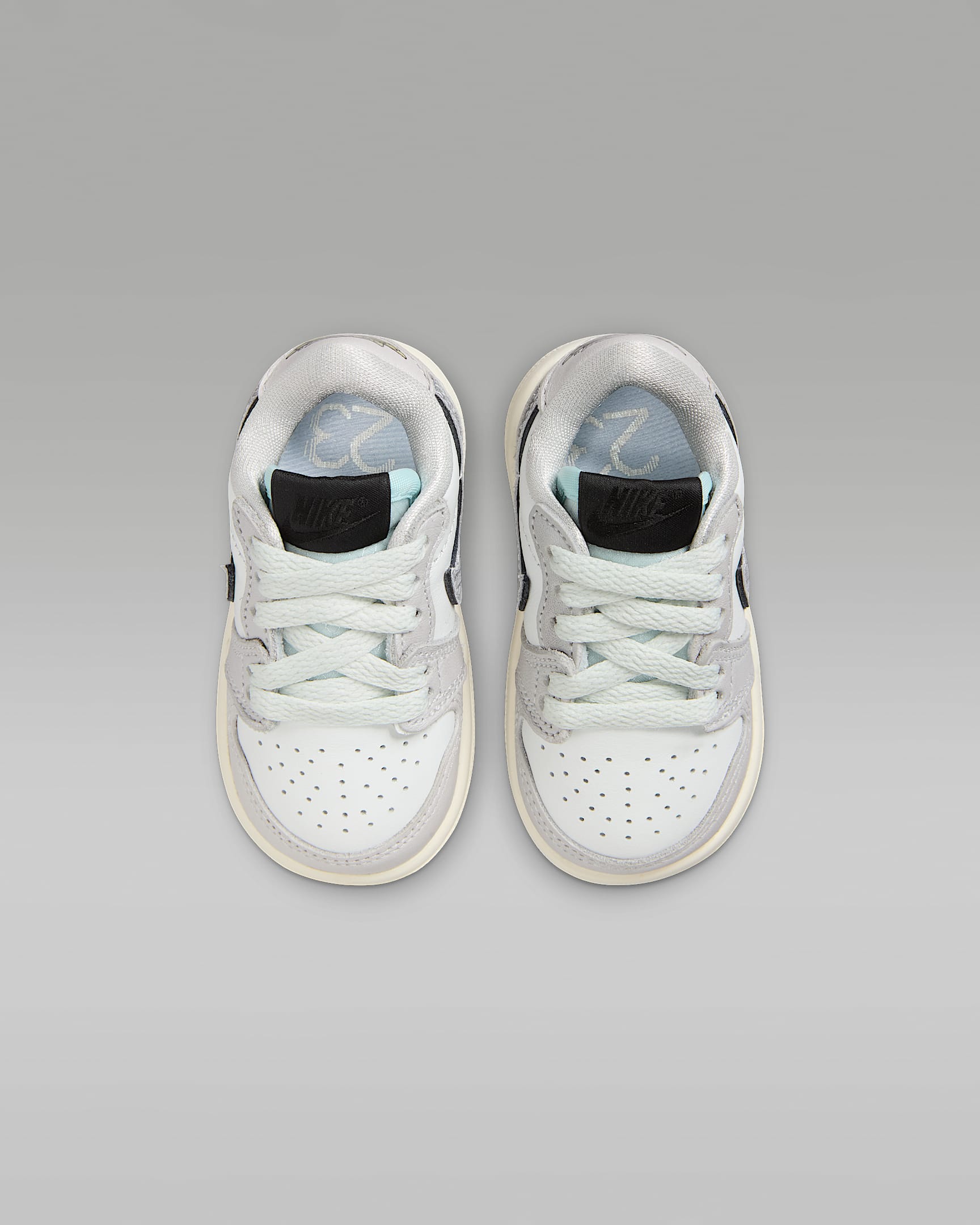 Jordan 1 Retro Low 'LNY' Baby/Toddler Shoes. Nike ID