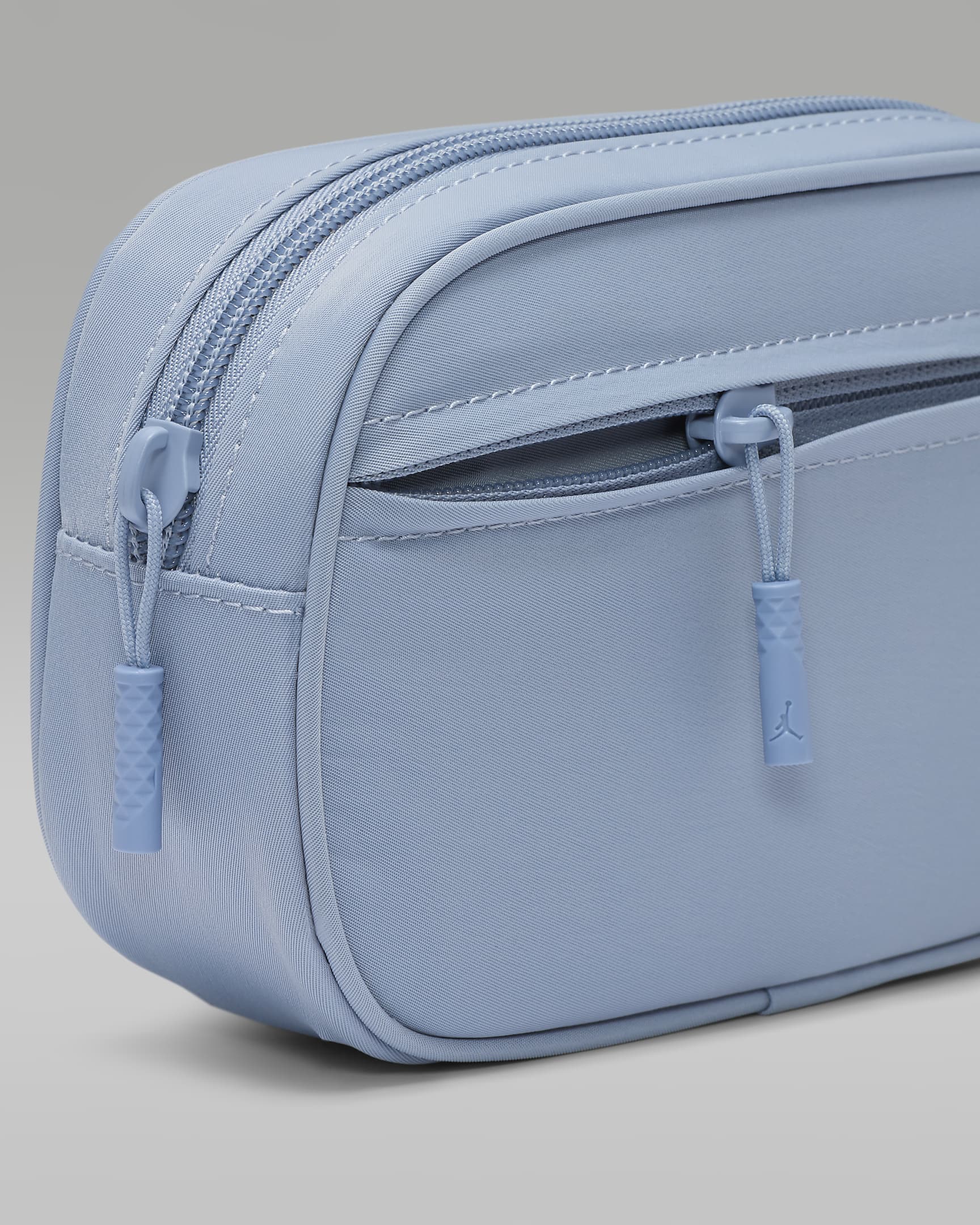 Jordan Alpha Camera Bag (1L). Nike.com