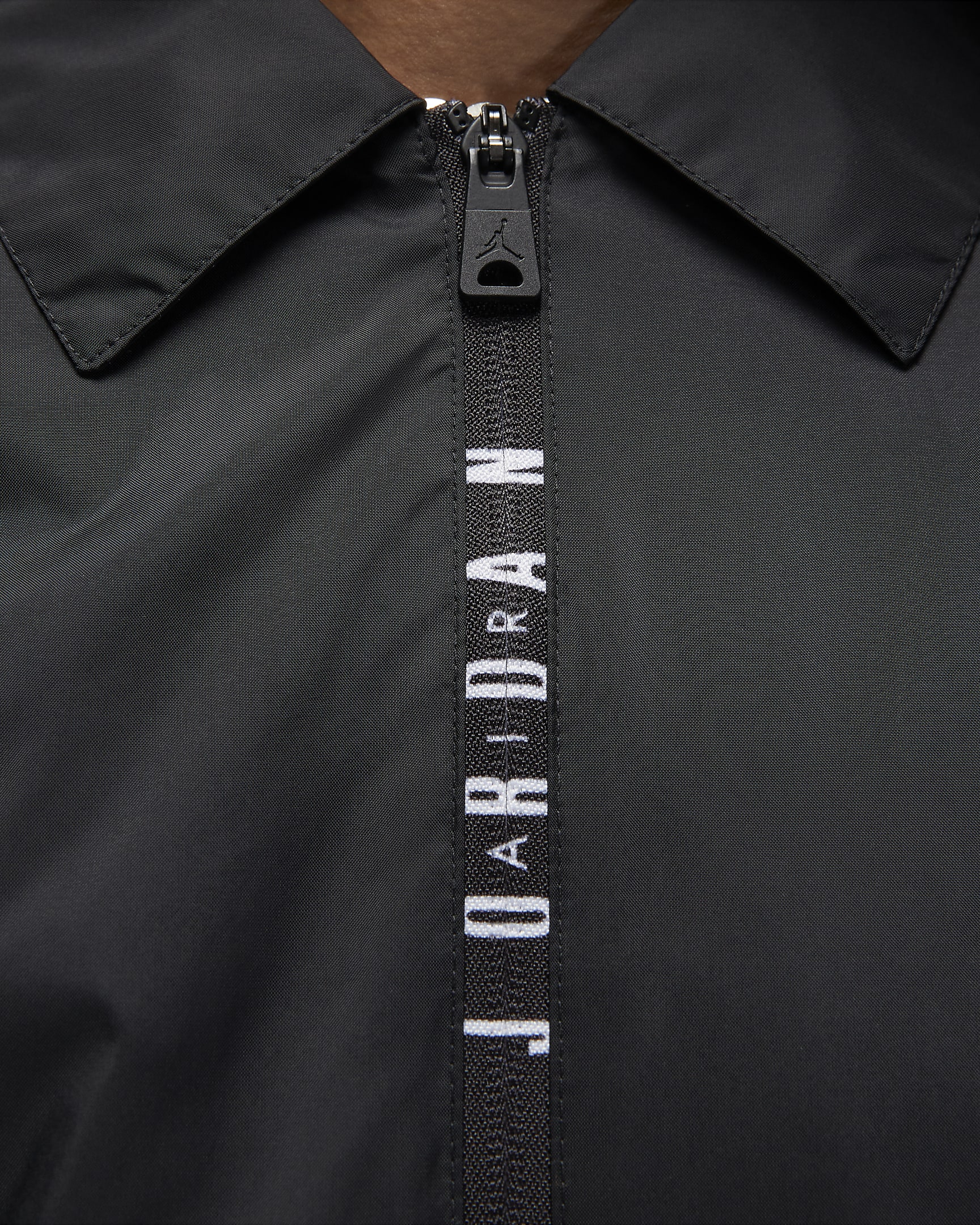 Jordan Essentials Men's Woven Jacket. Nike IN