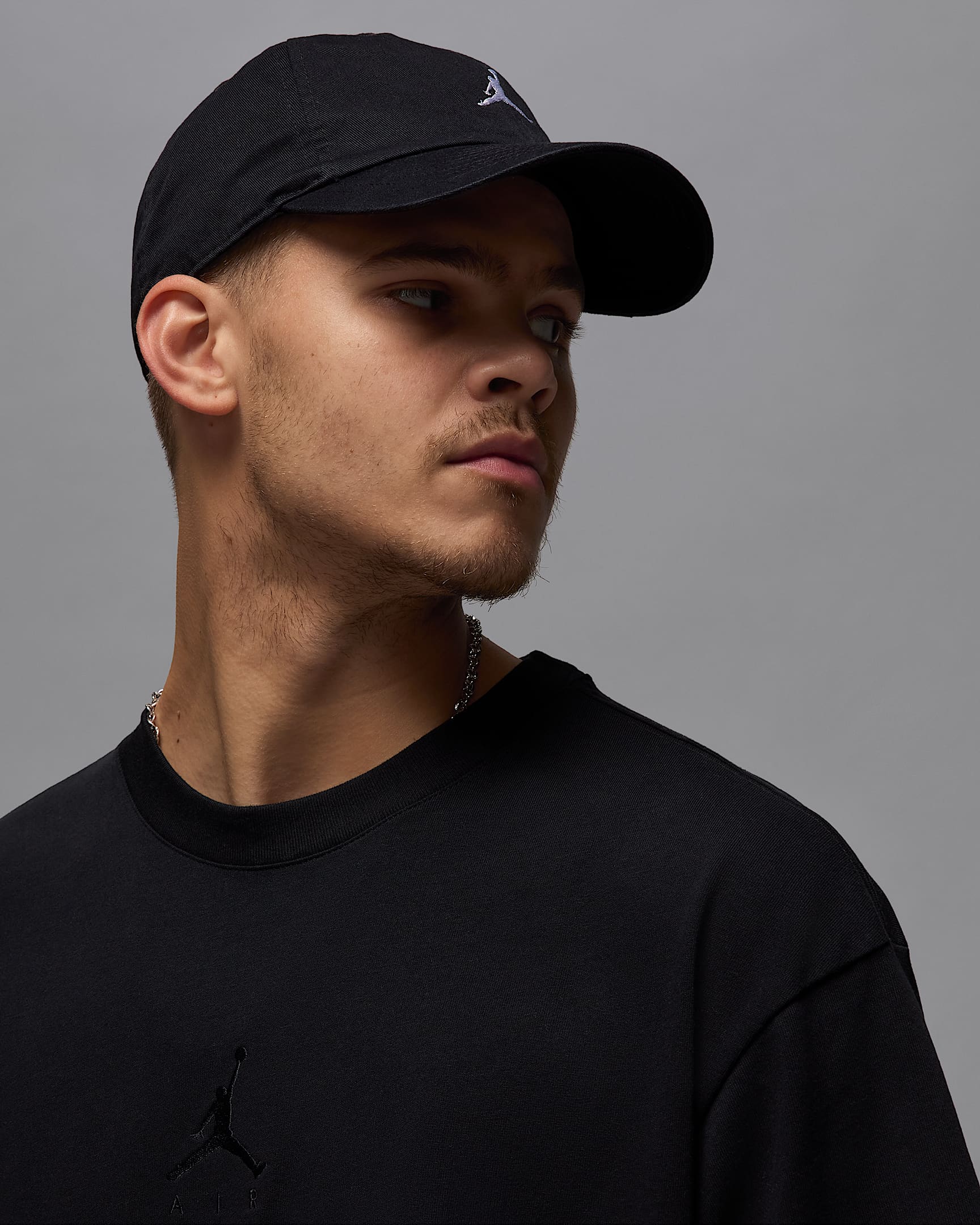 Jordan Flight Essentials 男款寬版 T 恤。Nike TW