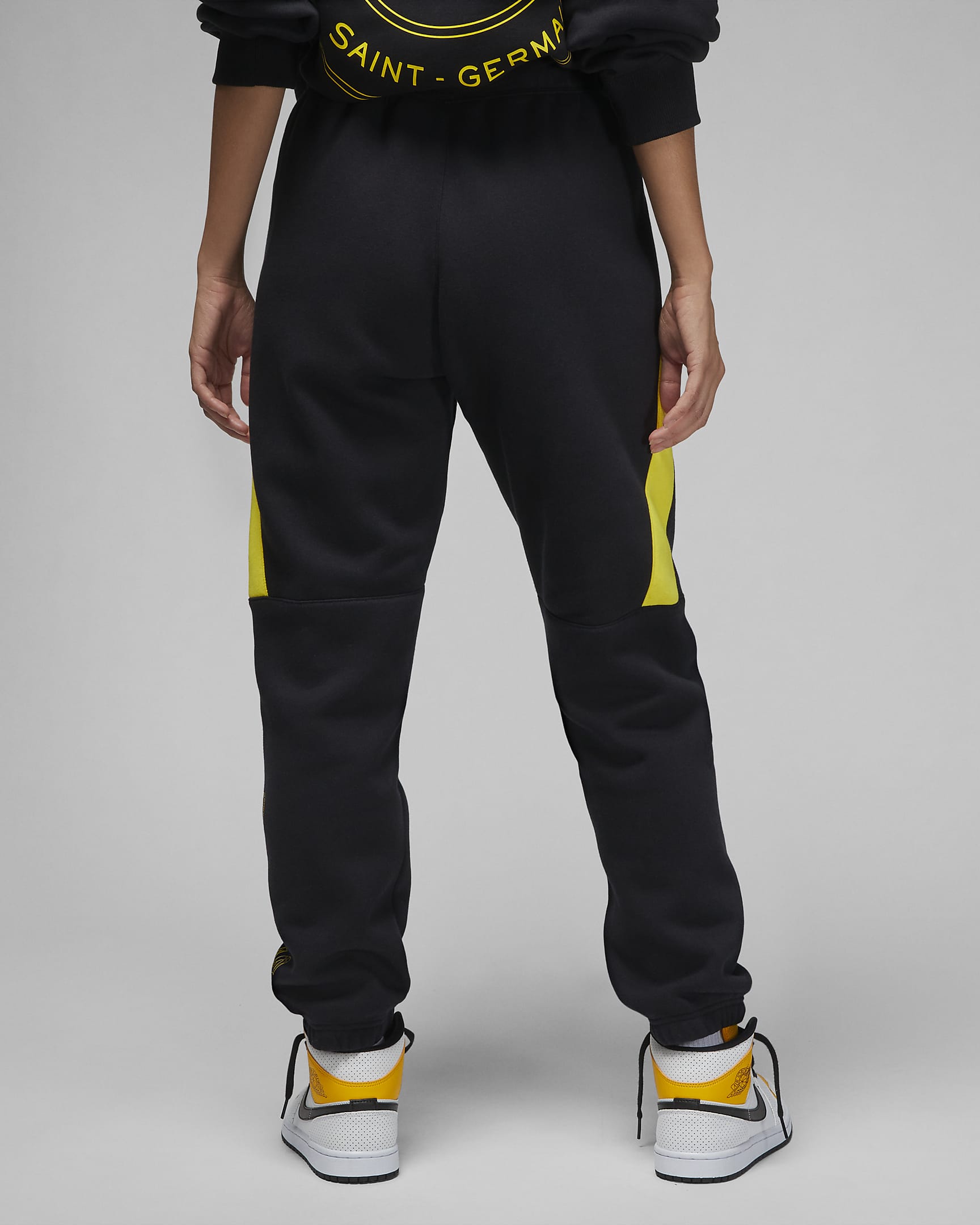 Paris Saint-Germain Women's Fleece Trousers. Nike UK