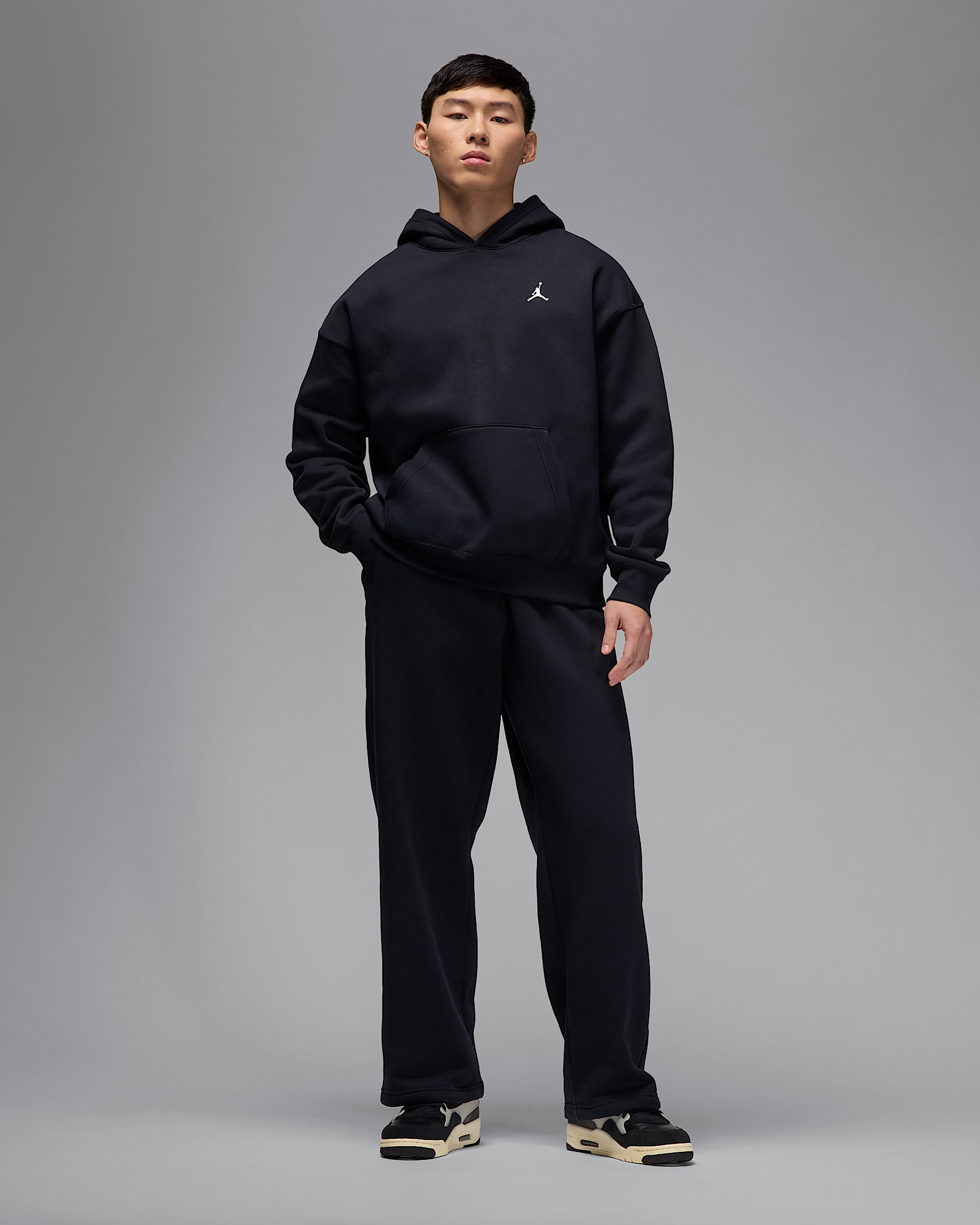 Jordan Brooklyn Fleece Men's Oversized Open-Hem Trousers. Nike UK