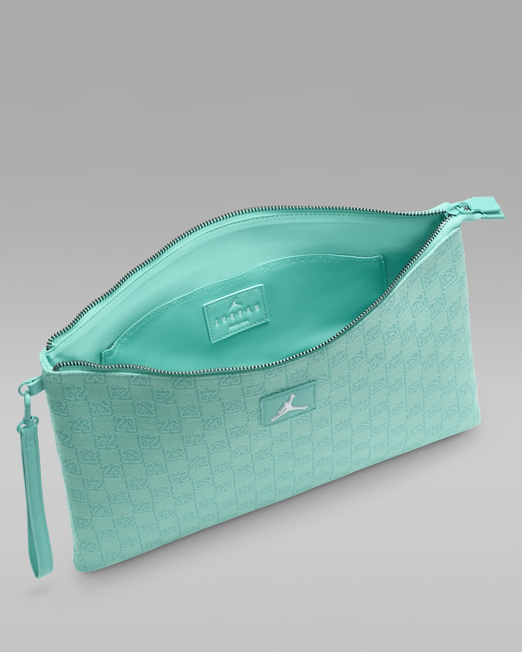 Jordan Monogram Pouch (0.98L). Nike.com