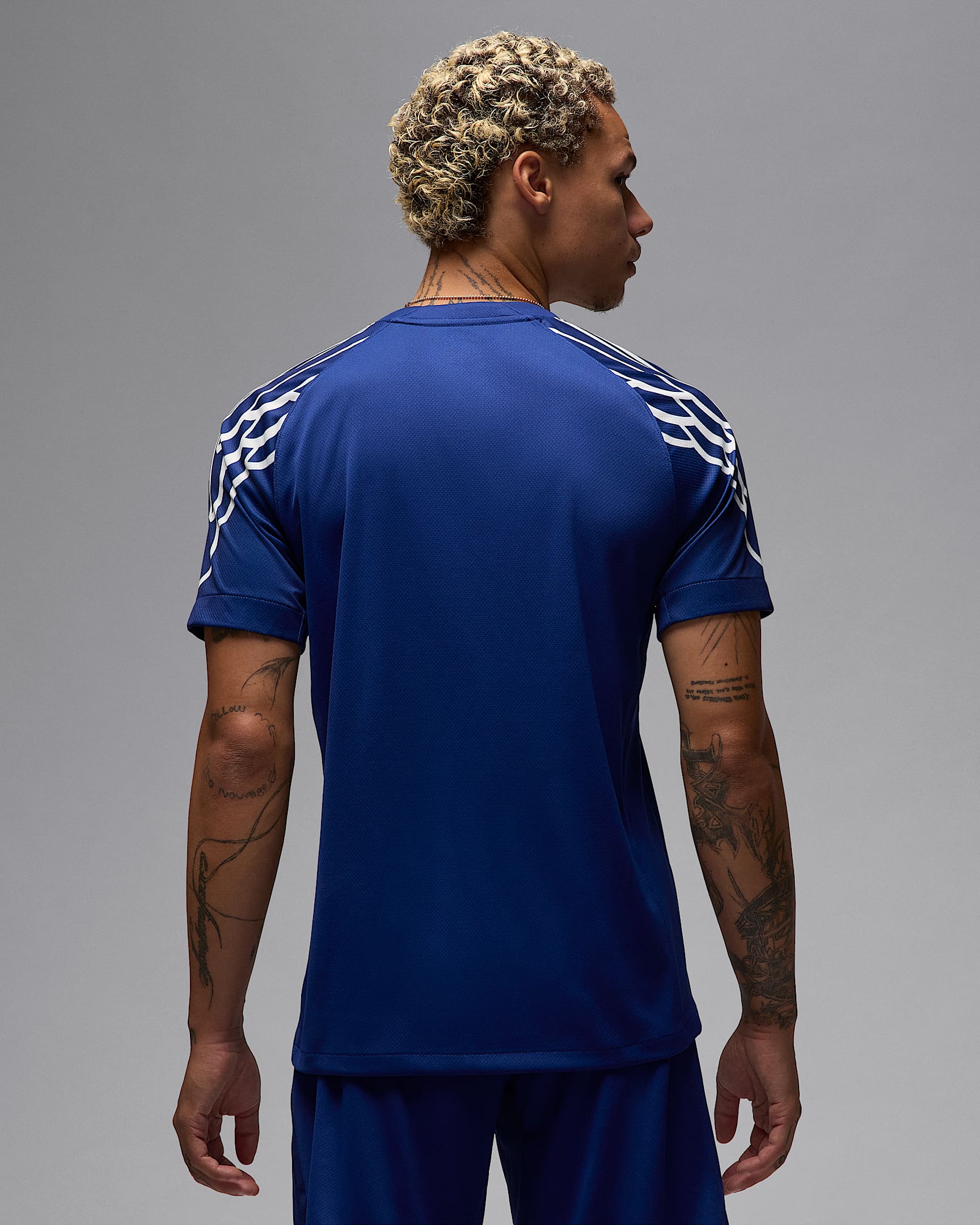 Paris Saint-Germain 2024/25 Stadium Fourth Men's Jordan Dri-FIT Football Replica Shirt. Nike ID