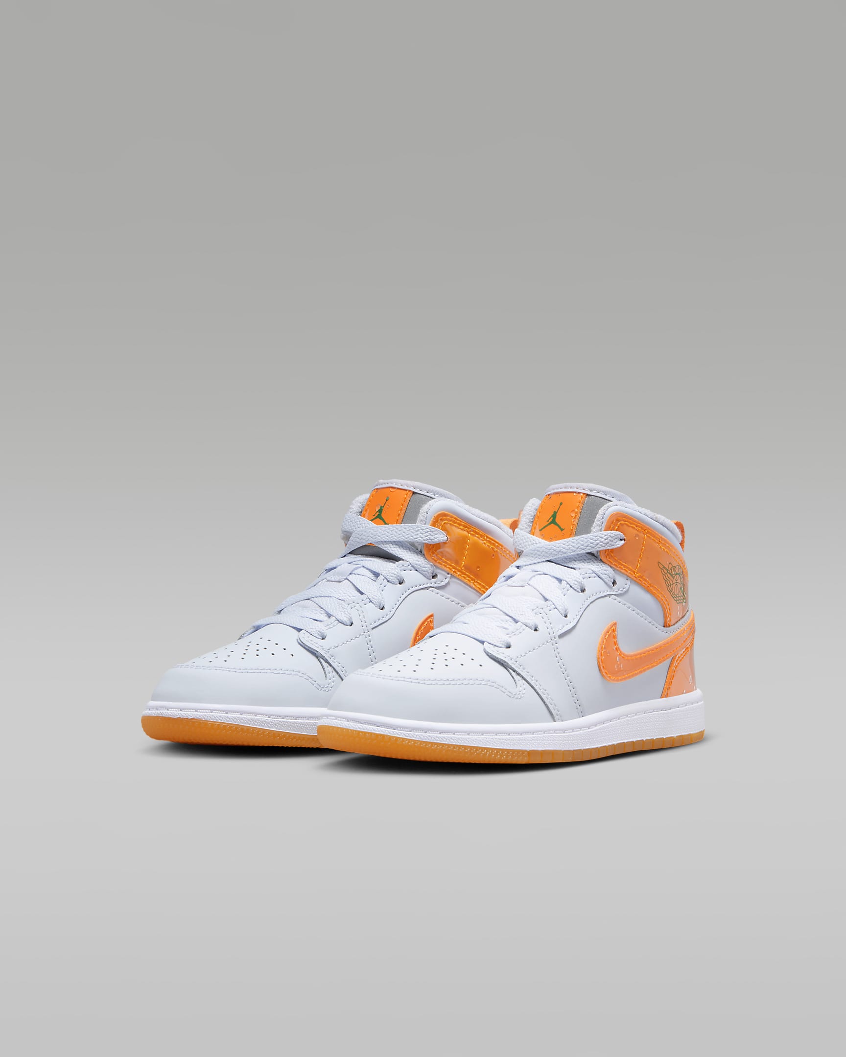 Jordan 1 Mid SE Little Kids' Shoes. Nike.com