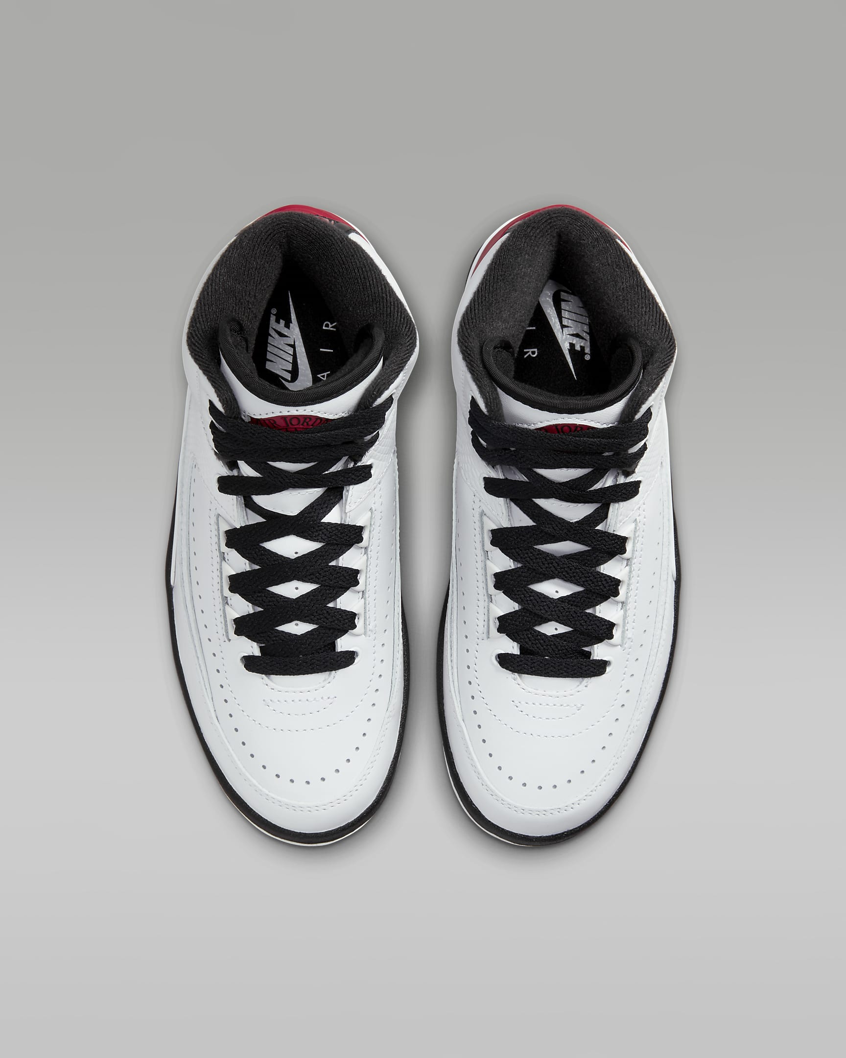 Air Jordan 2 Retro Older Kids' Shoes. Nike DK