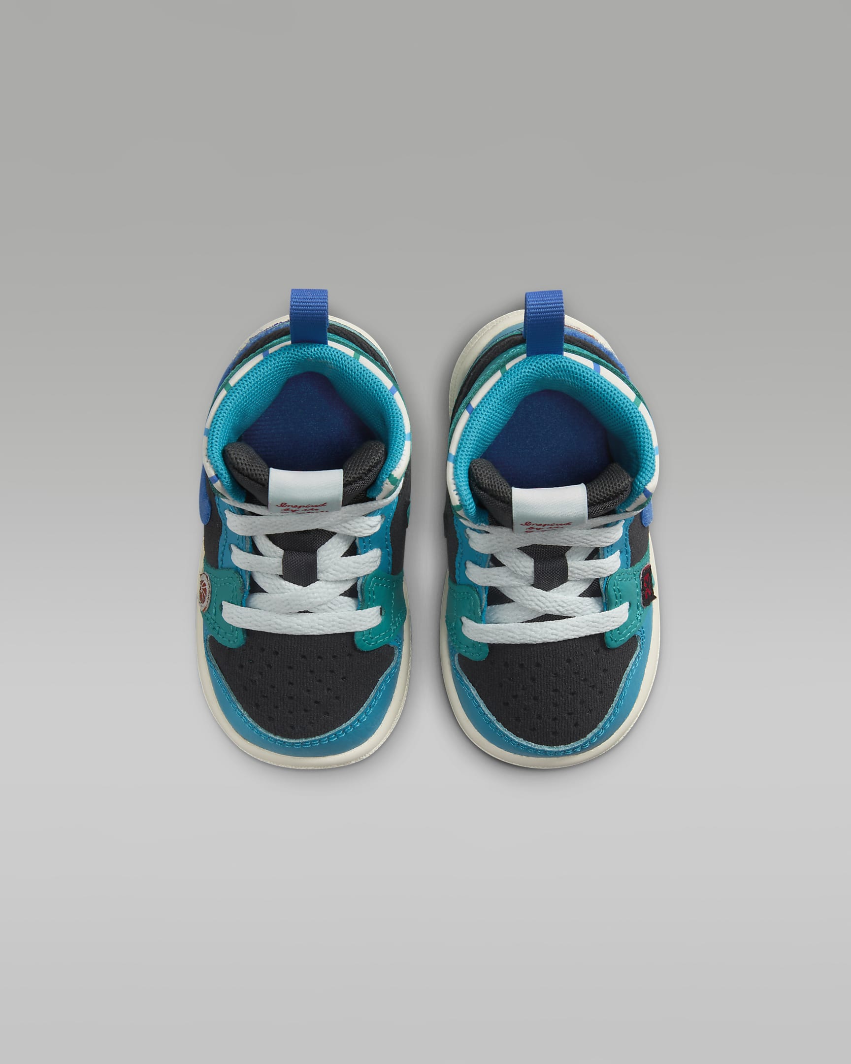 Tenis para bebé e infantil Jordan 1 Mid SS. Nike.com