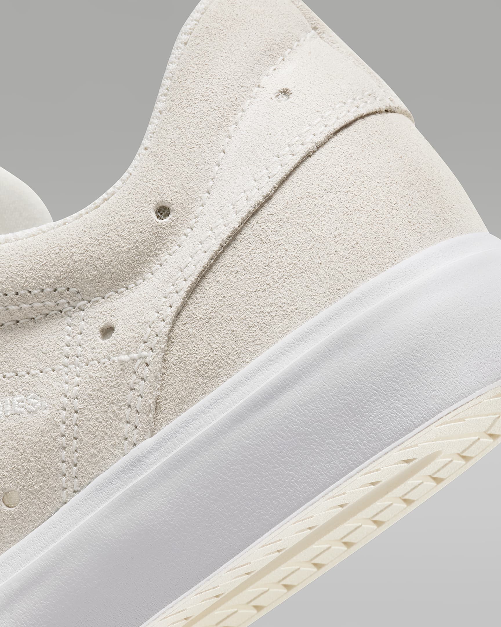 Jordan Series Women's Shoes. Nike PH