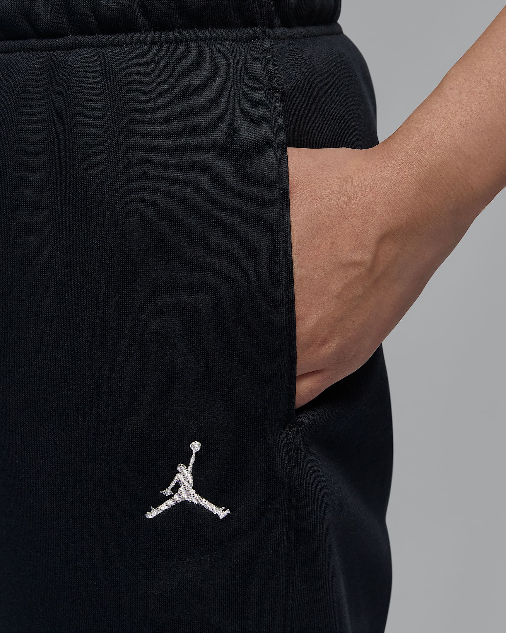 Jordan Brooklyn Fleece Women's Graphic Pants. Nike JP