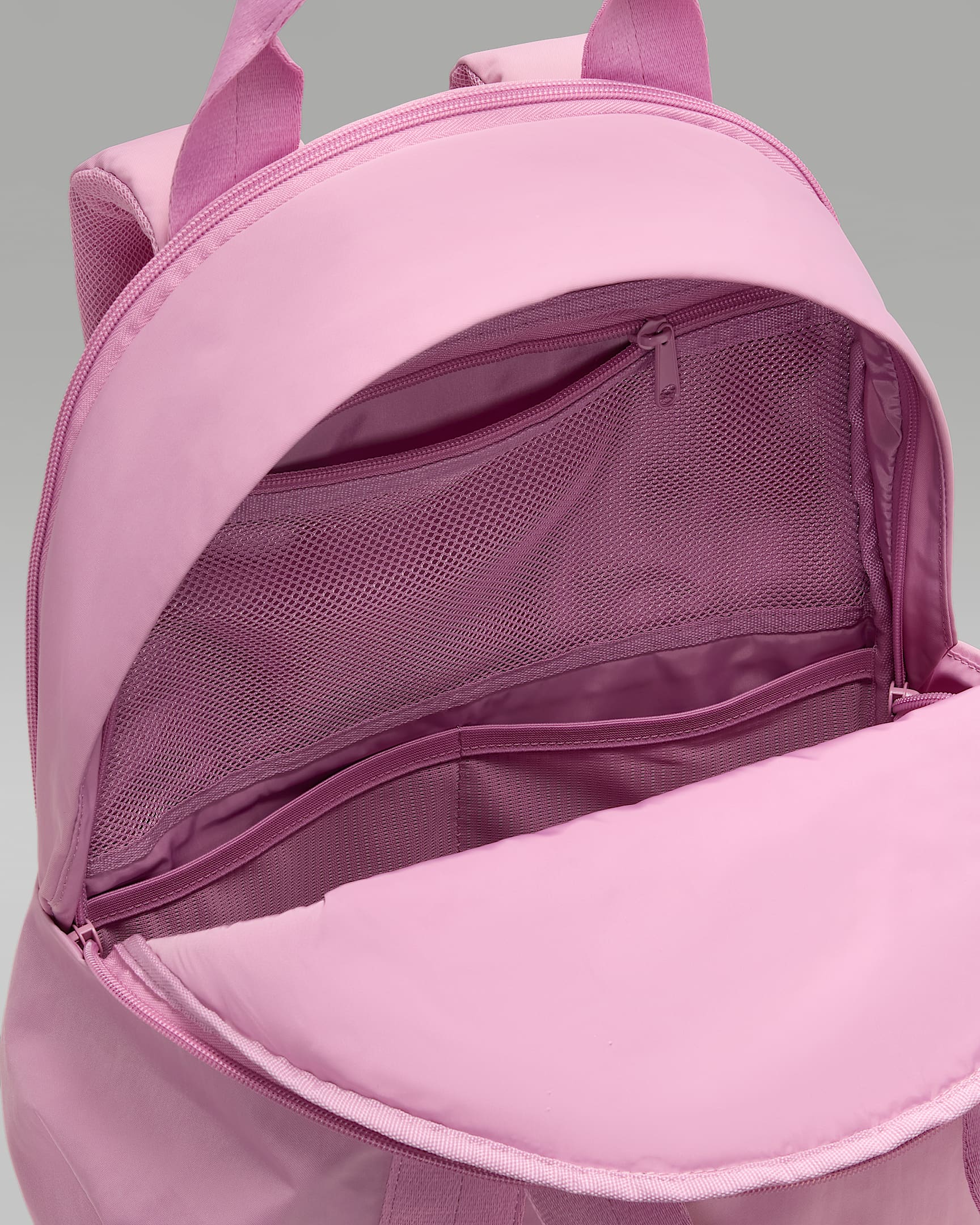 Jordan Alpha Backpack (28L). Nike UK