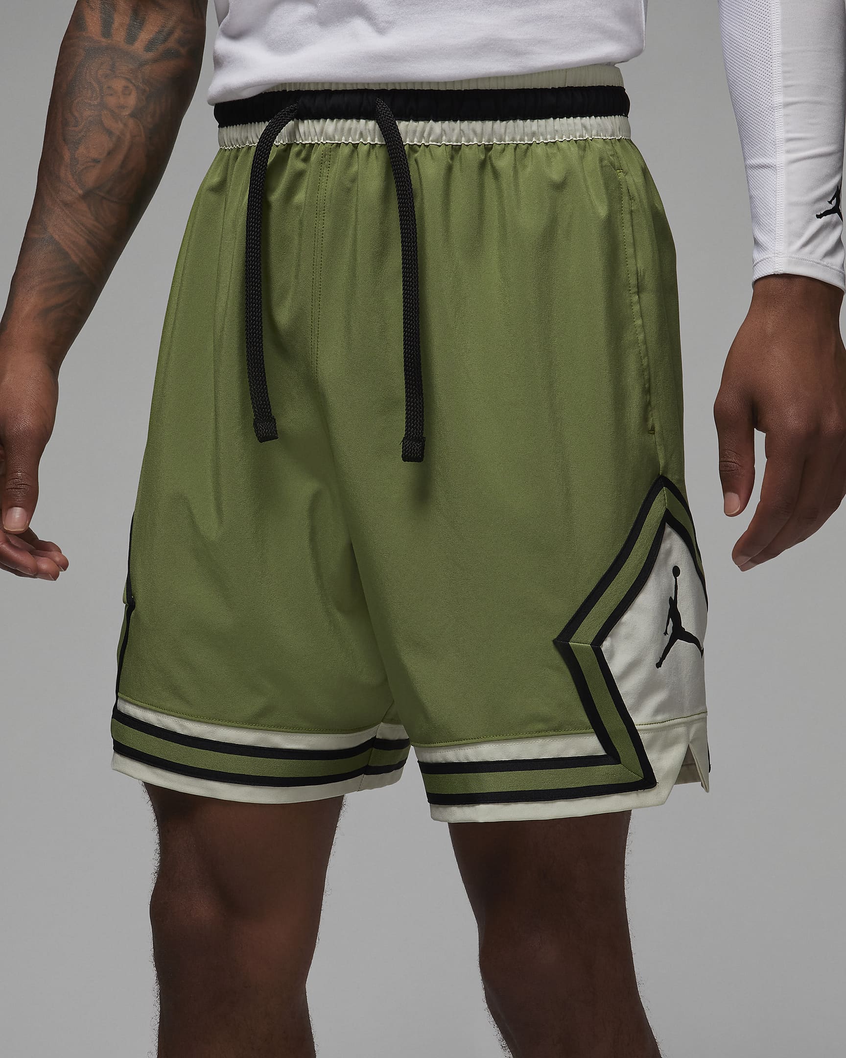 Jordan Dri-FIT Sport Men's Woven Diamond Shorts. Nike CH