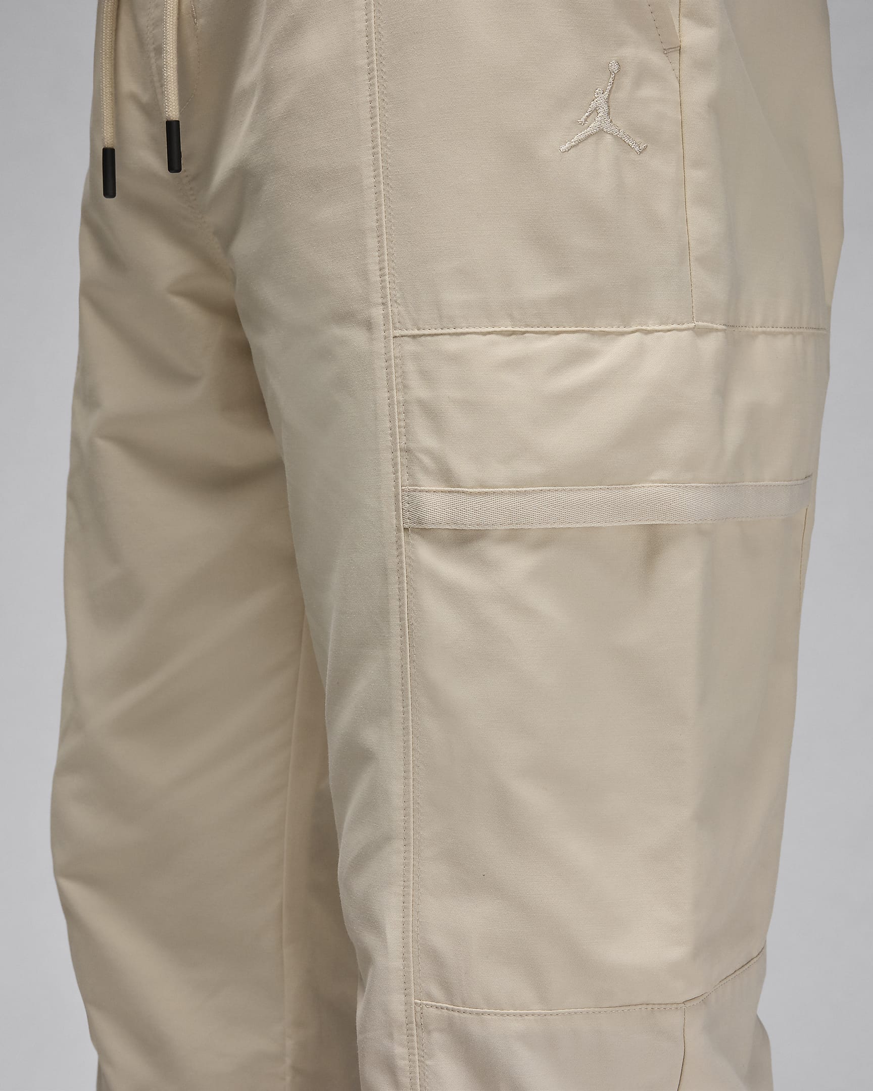 Jordan Essentials Men's Woven Trousers. Nike ID