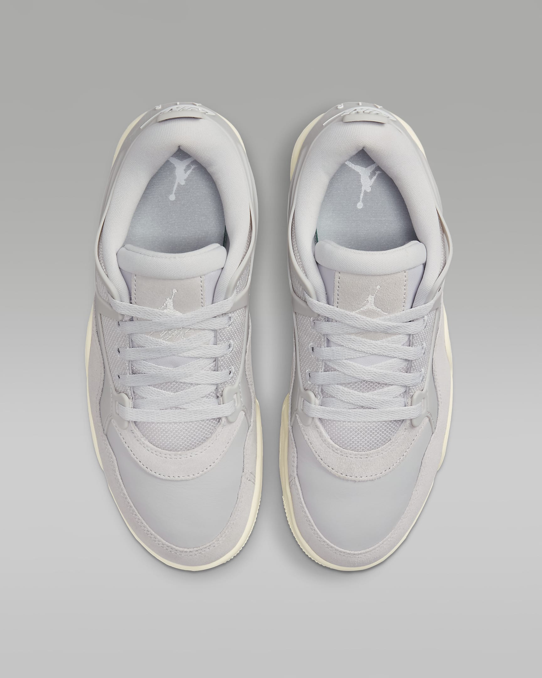 Air Jordan 4RM Women's Shoes. Nike IN