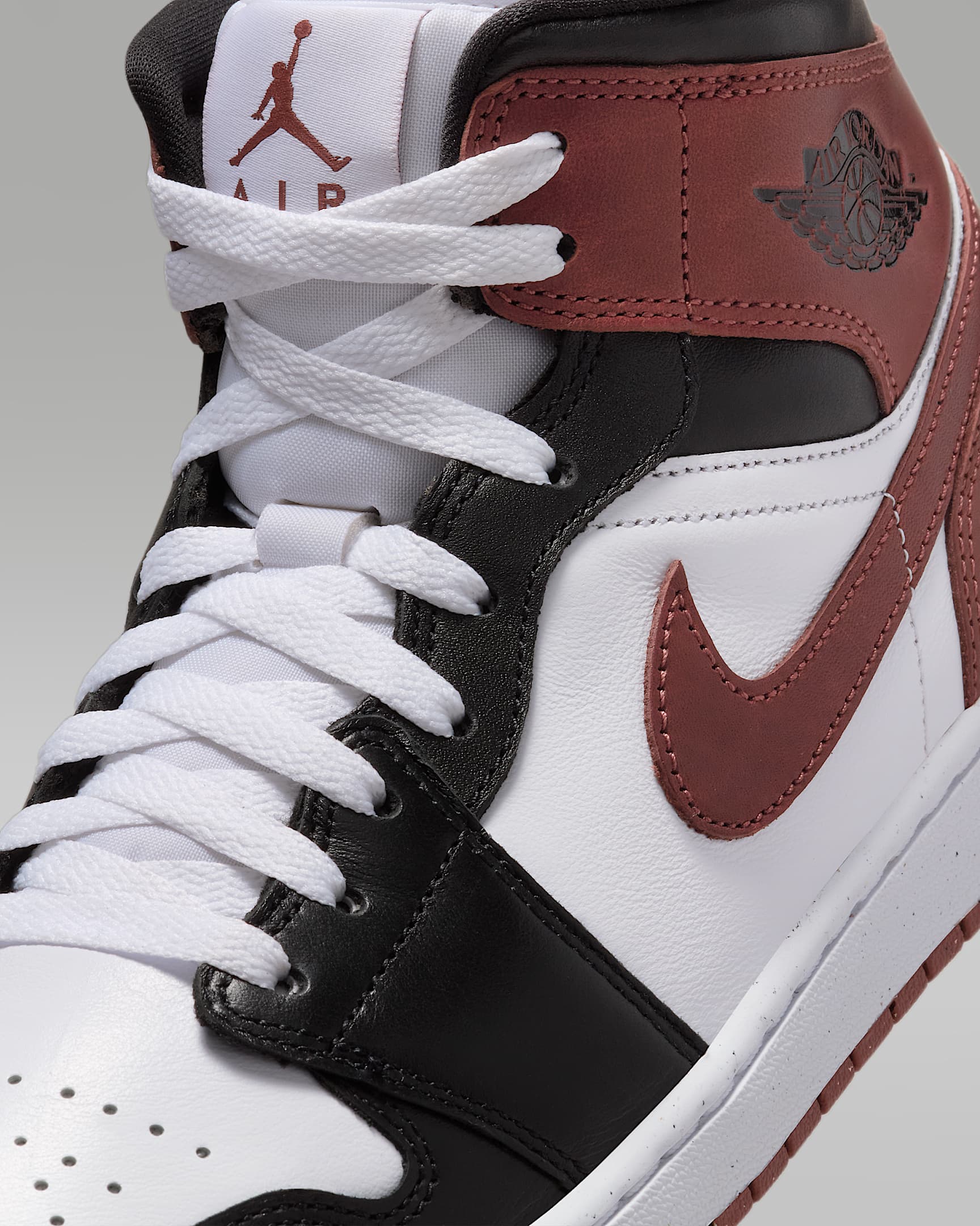 Air Jordan 1 Mid SE Men's Shoes. Nike BE