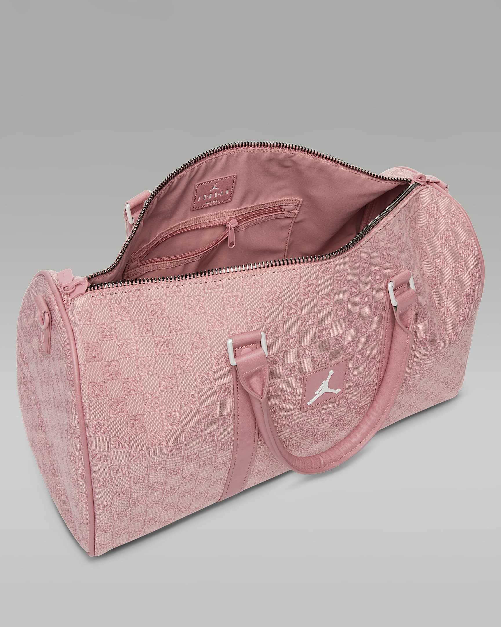 Jordan Monogram Duffle Bag (25L). Nike.com