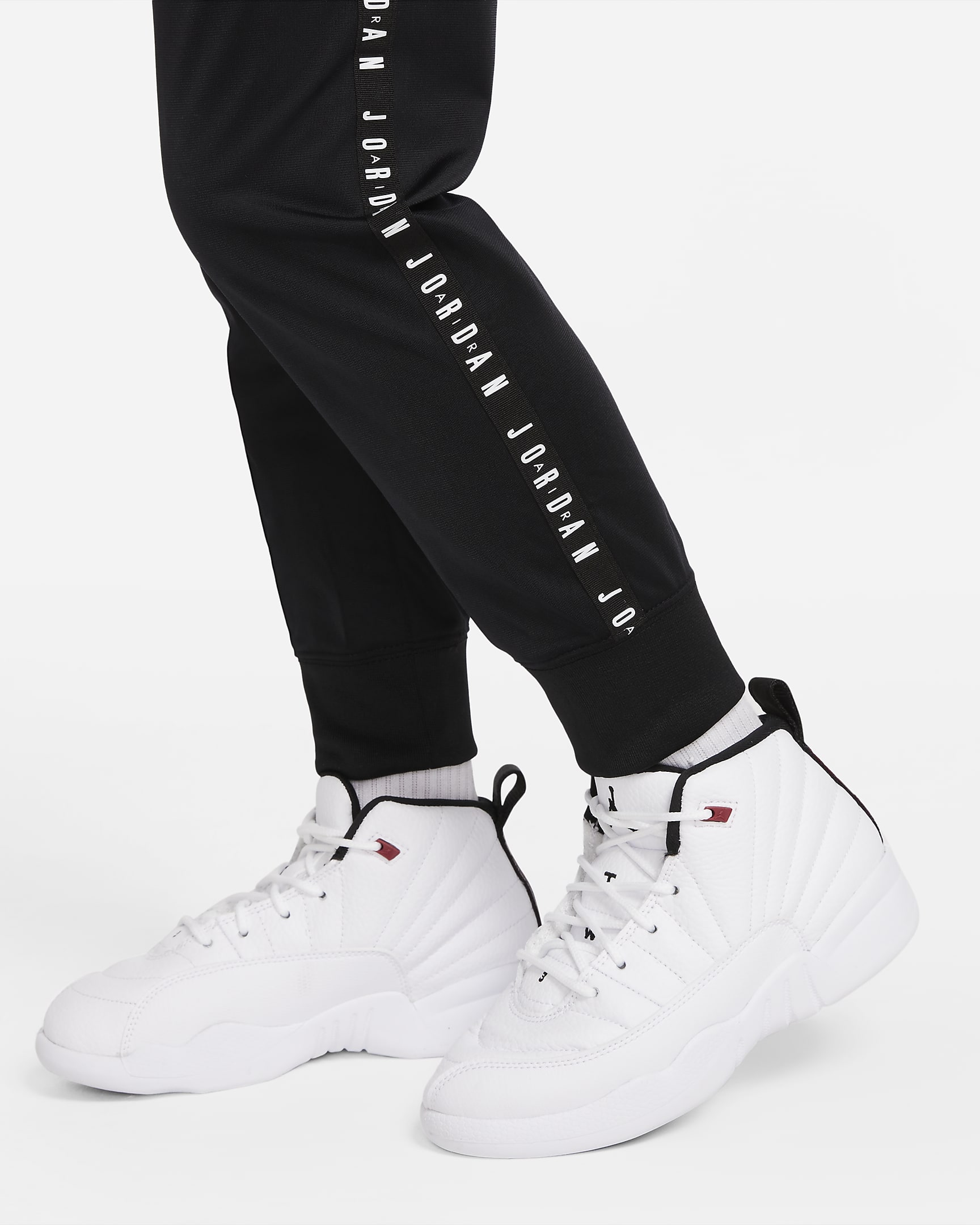 Jordan Younger Kids' Tracksuit. Nike LU