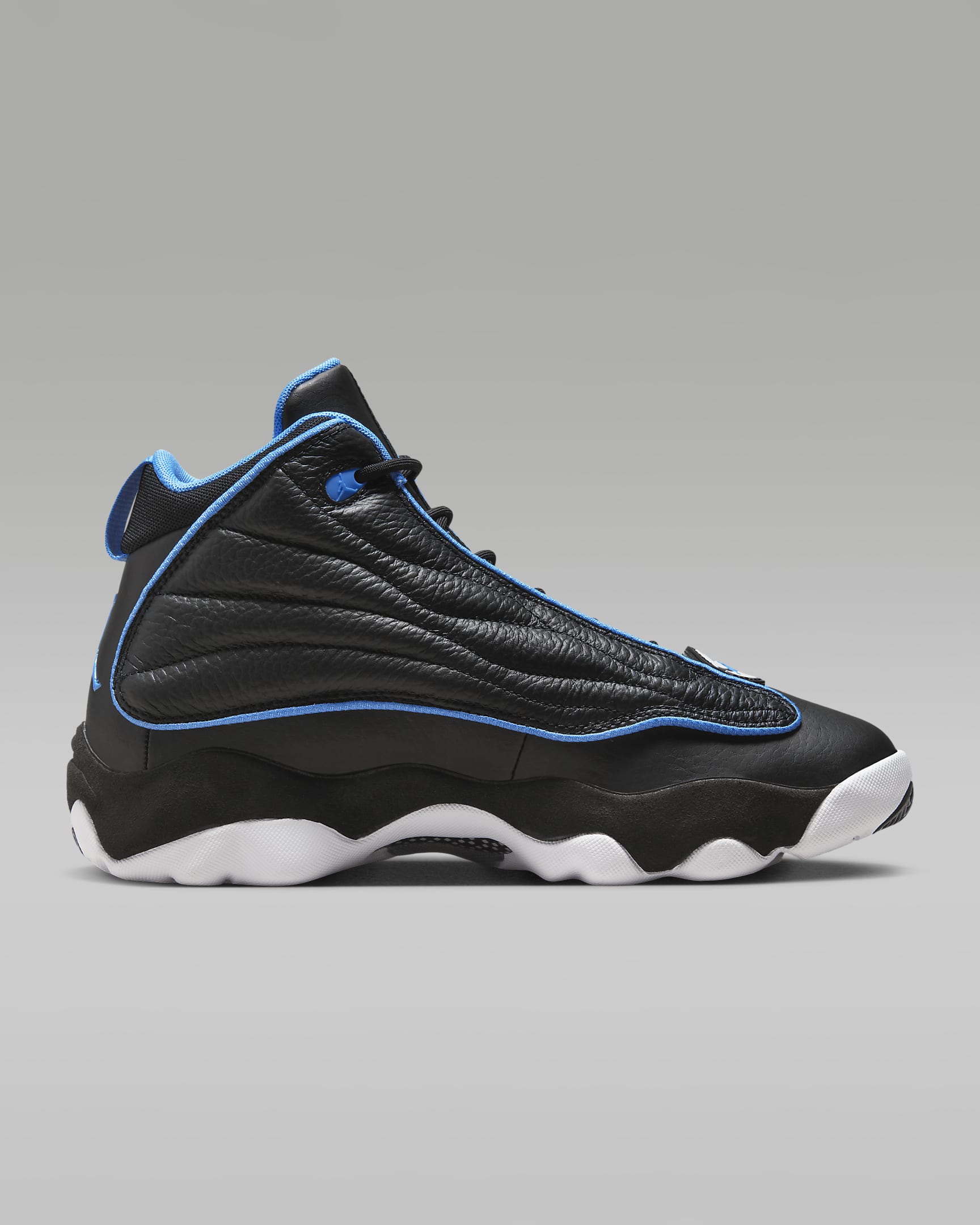 Jordan Pro Strong Herrenschuh. Nike CH