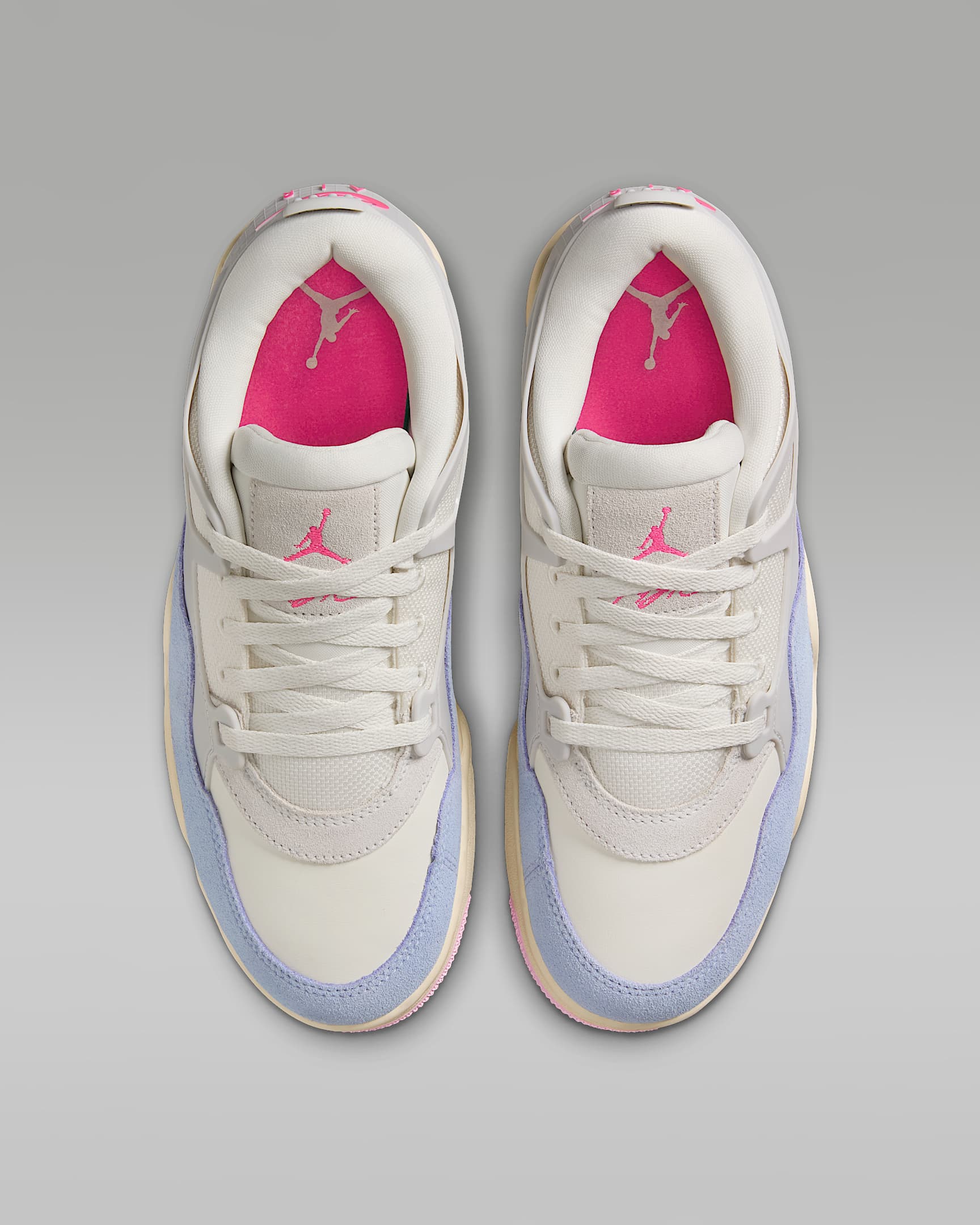 Air Jordan 4 RM Women's Shoes. Nike HU