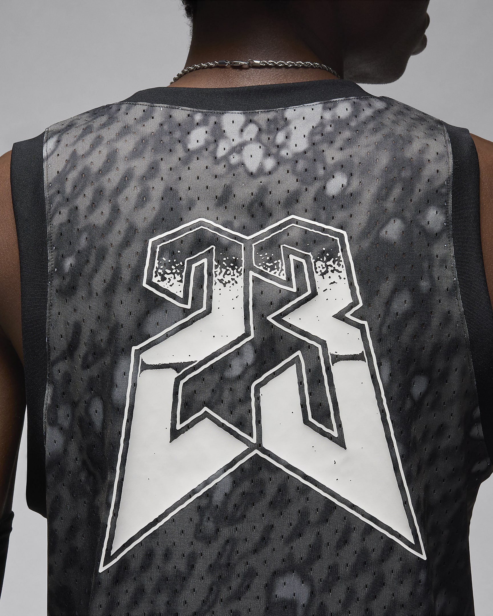 Jordan Sport Men's Dri-FIT Mesh Top. Nike SG