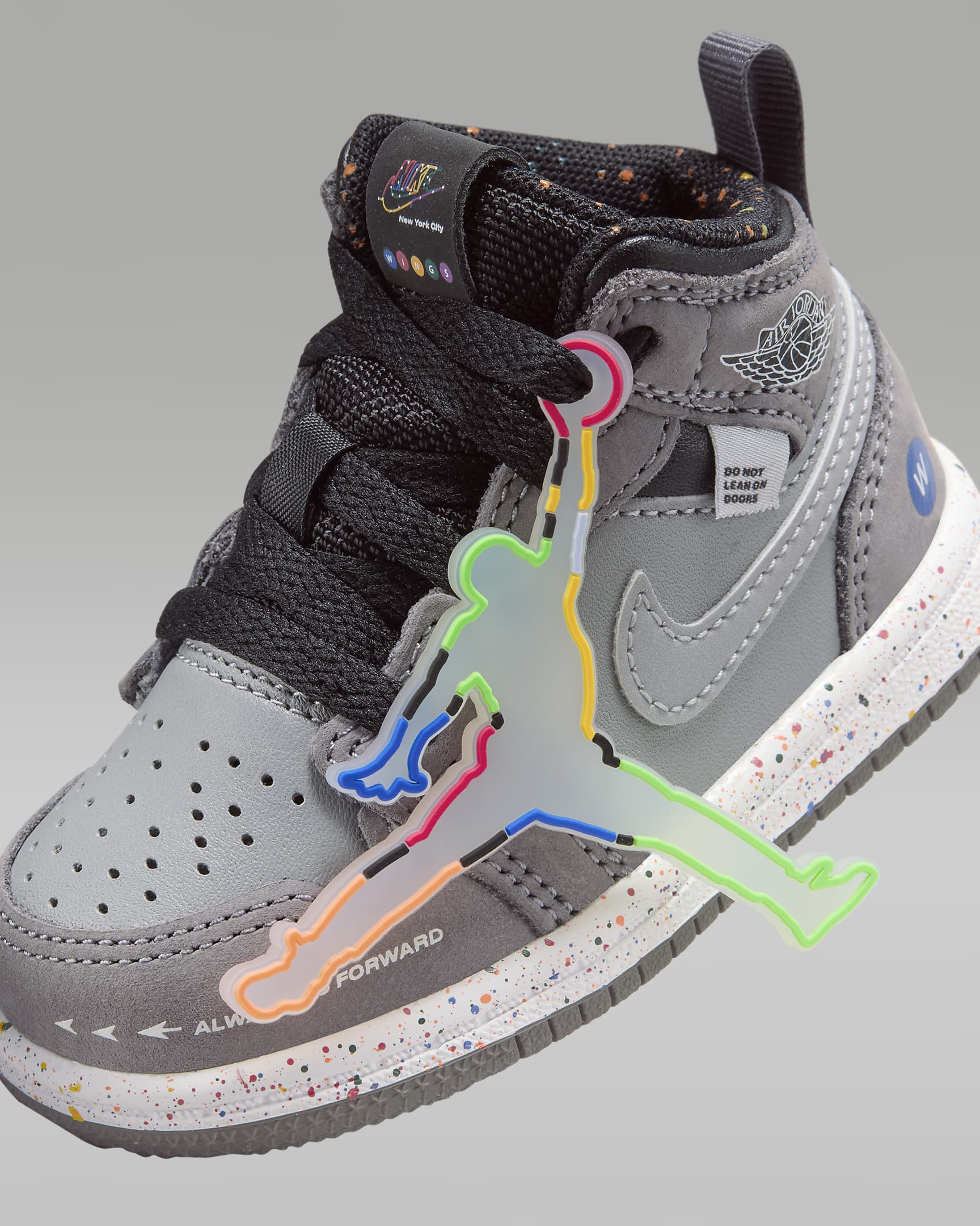 Tenis para bebé e infantil Jordan 1 Mid Wings. Nike.com