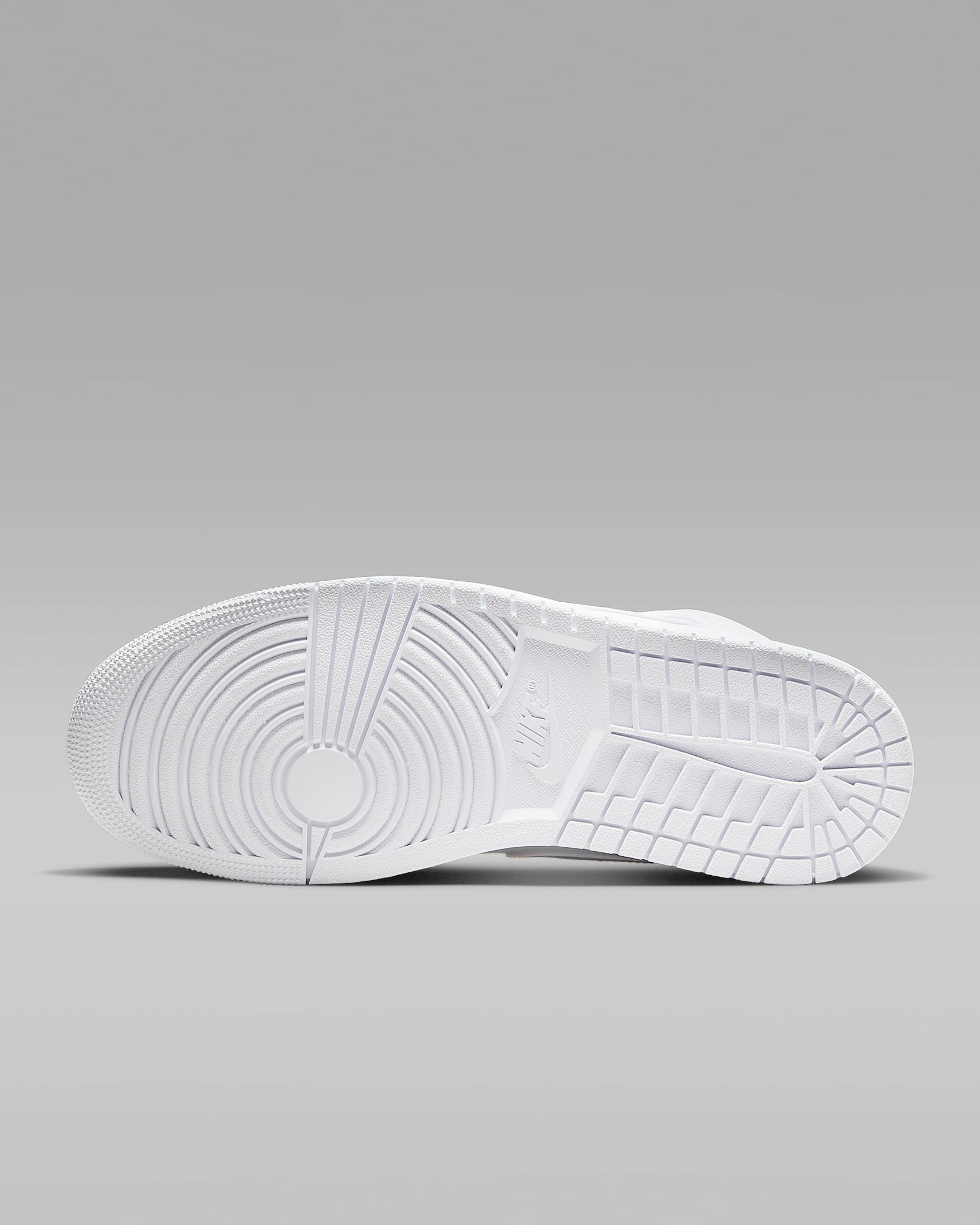 Air Jordan 1 Mid Shoes. Nike.com