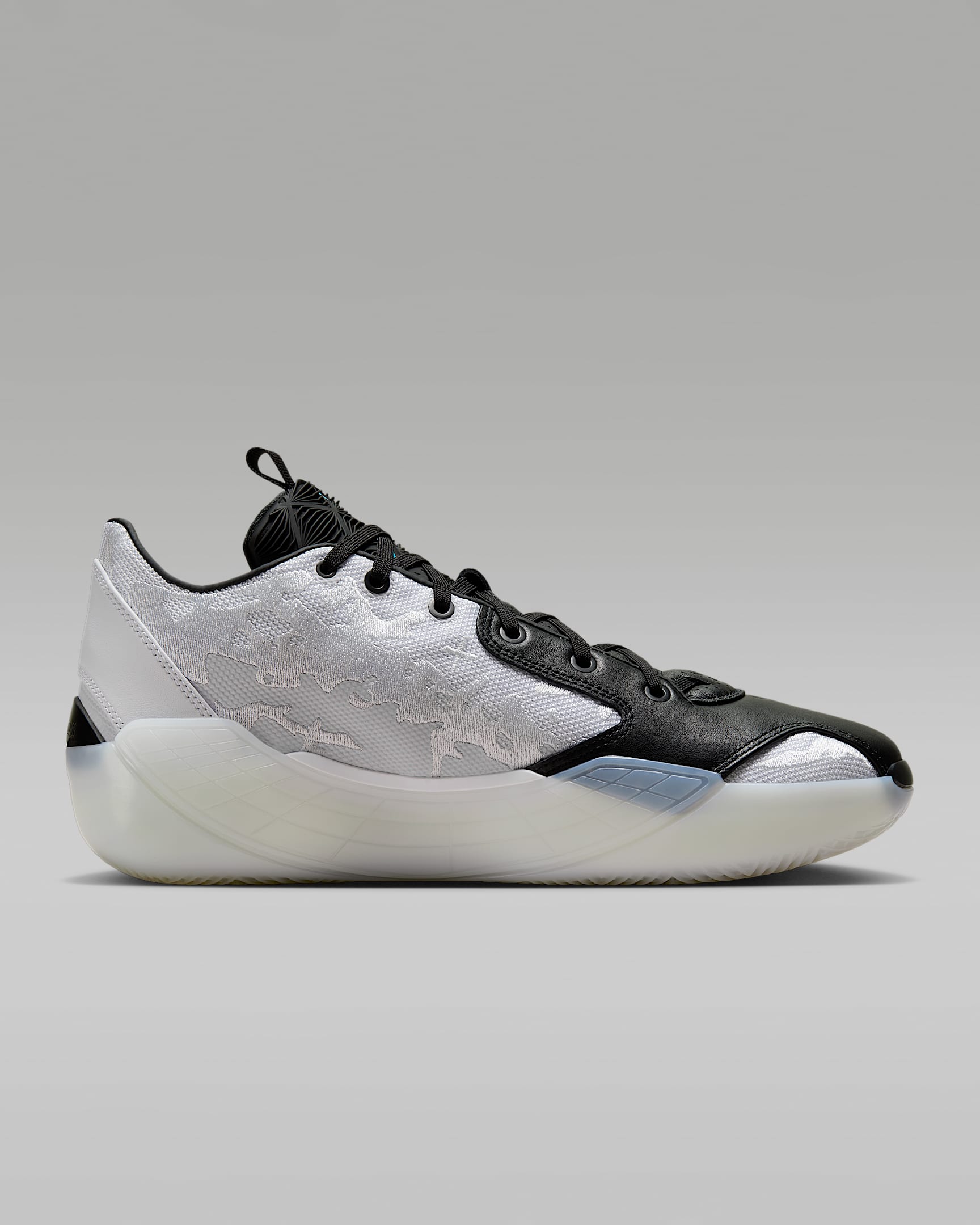 Air Jordan XXXIX PF 'Croix' Basketball Shoes. Nike VN