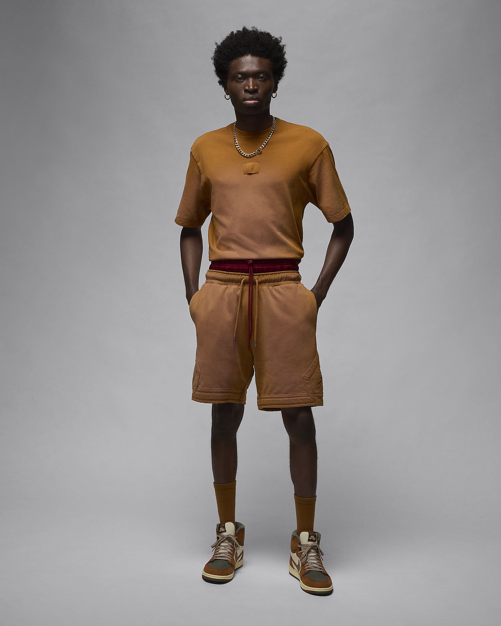 Jordan Flight Essentials 85 Men's Washed T-Shirt. Nike JP