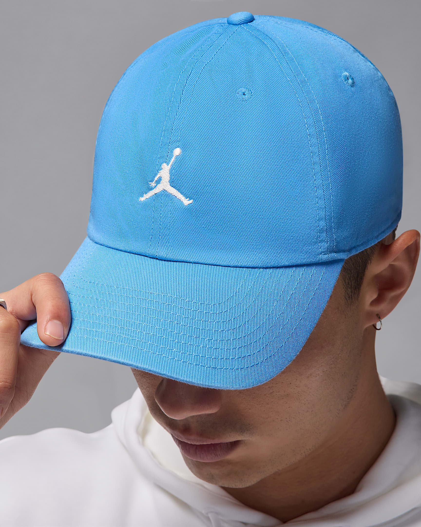 Jordan Club Unstructured Curved-Bill Hat. Nike UK