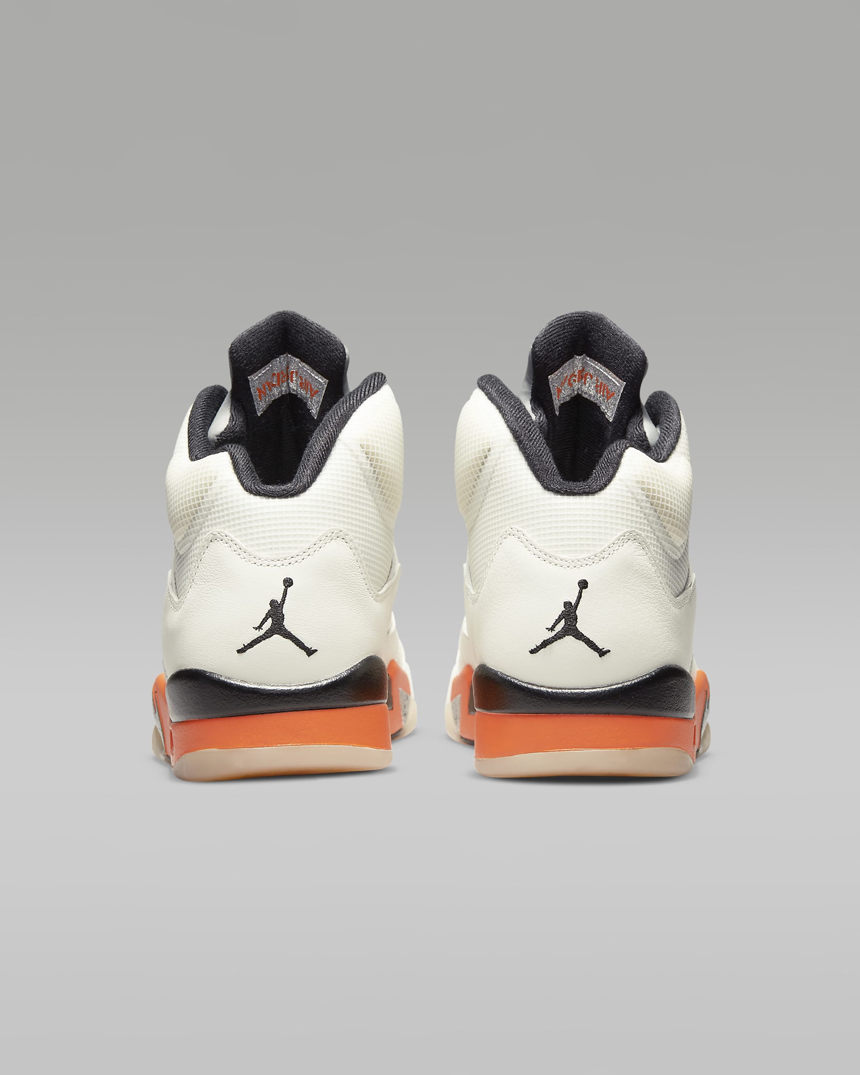 Air Jordan 5 Retro Shoe. Nike IN
