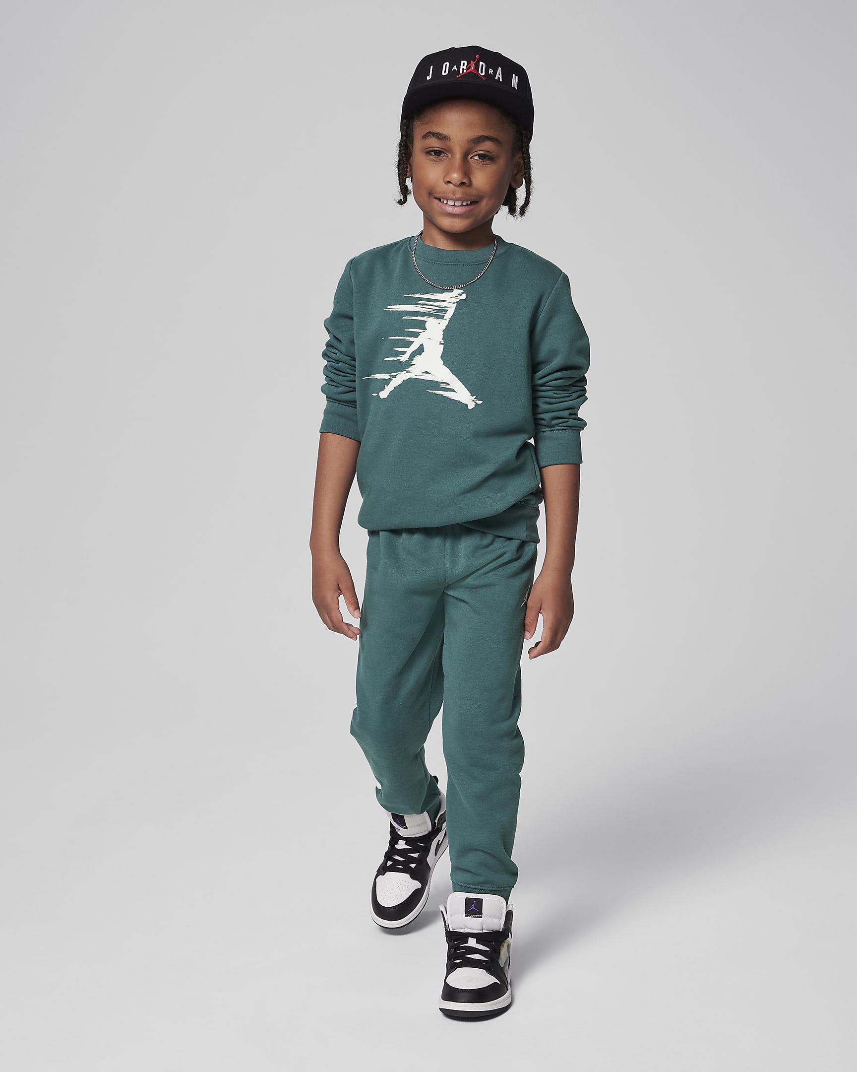 Jordan MJ Flight MVP Little Kids' 2-Piece Fleece Crew Set. Nike.com