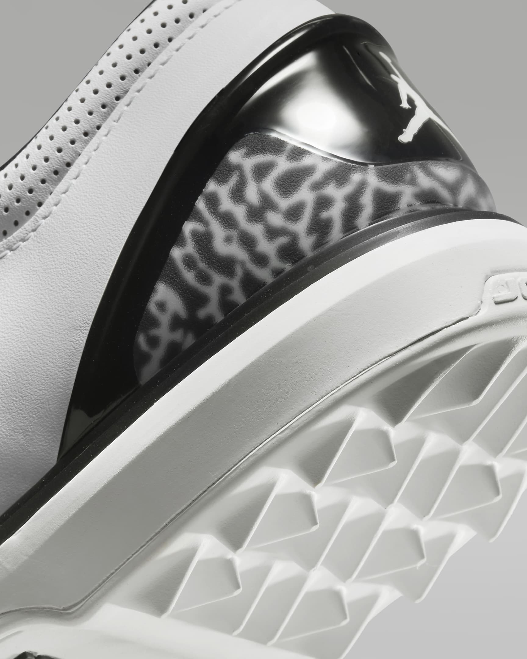 Jordan ADG 4 Men's Golf Shoes. Nike LU