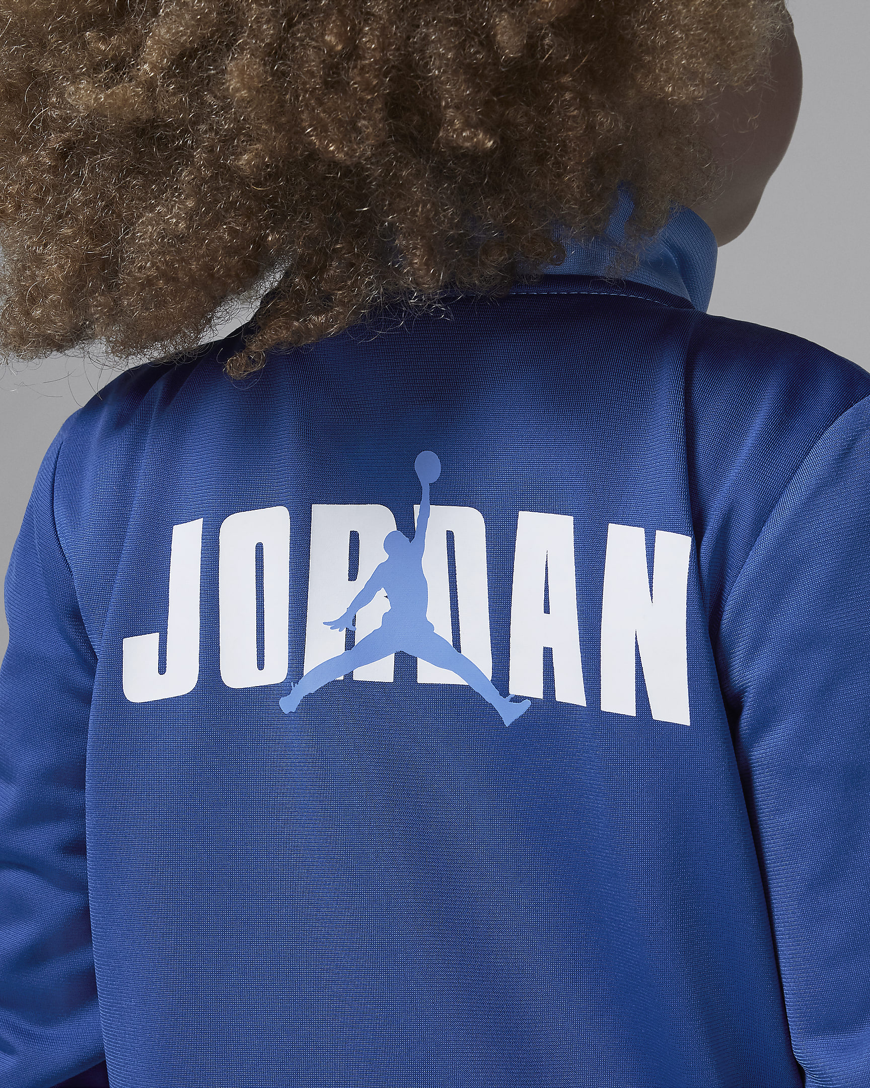 【NIKE公式】ジョーダン ベビー アーチド ジョーダン ツーピース トリコット セットアップ.オンラインストア (通販サイト)