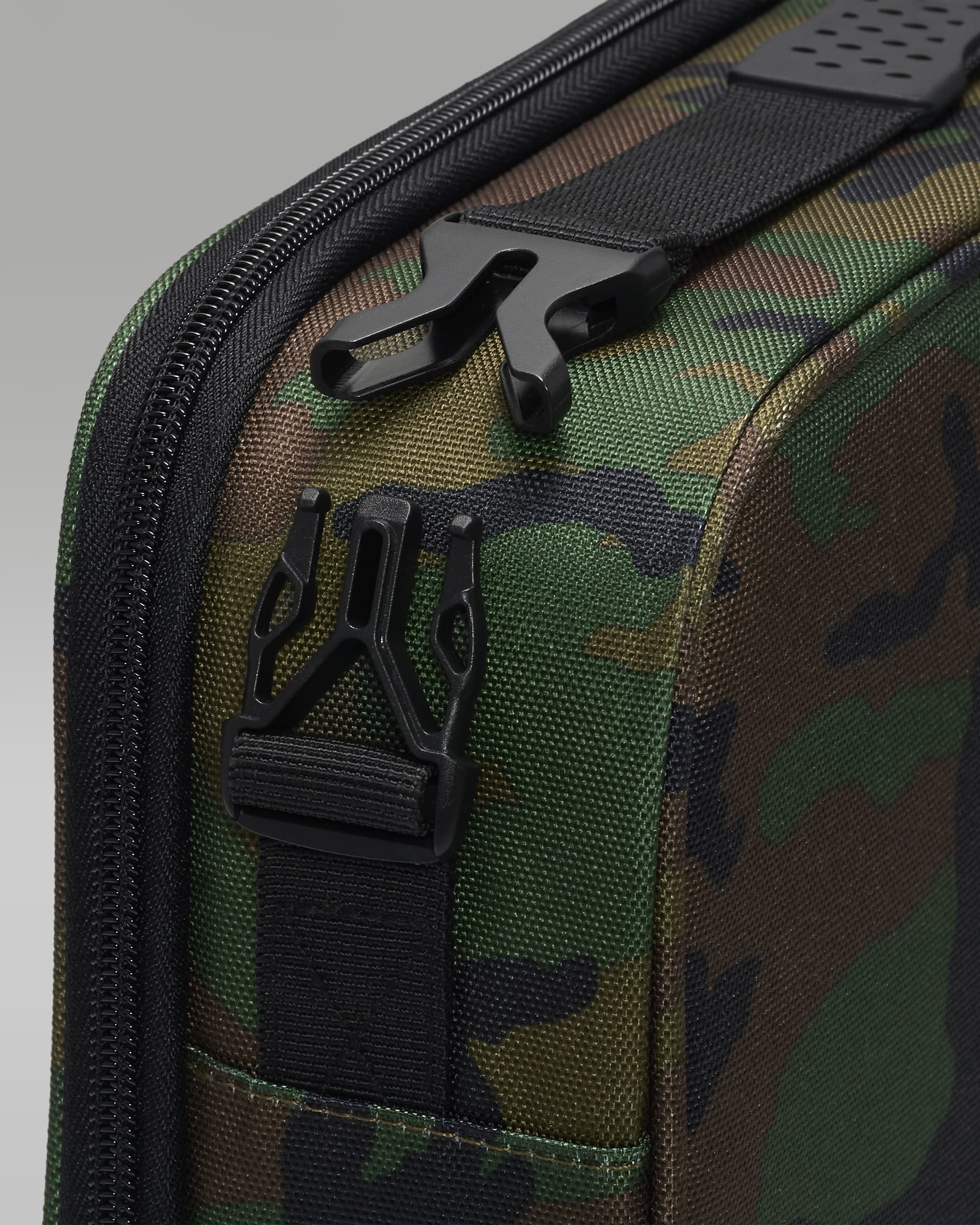 Jordan Lunch Bag (3L). Nike.com