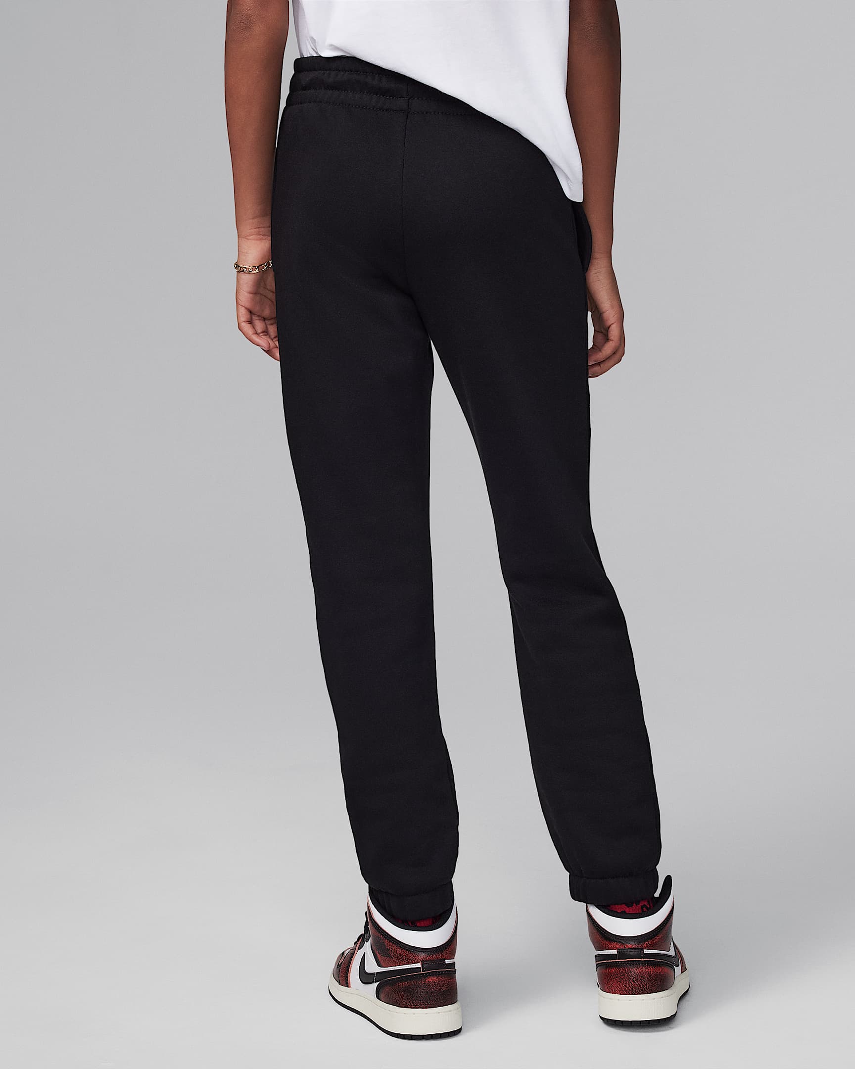 Jordan Brooklyn Essentials Older Kids' Trousers. Nike UK