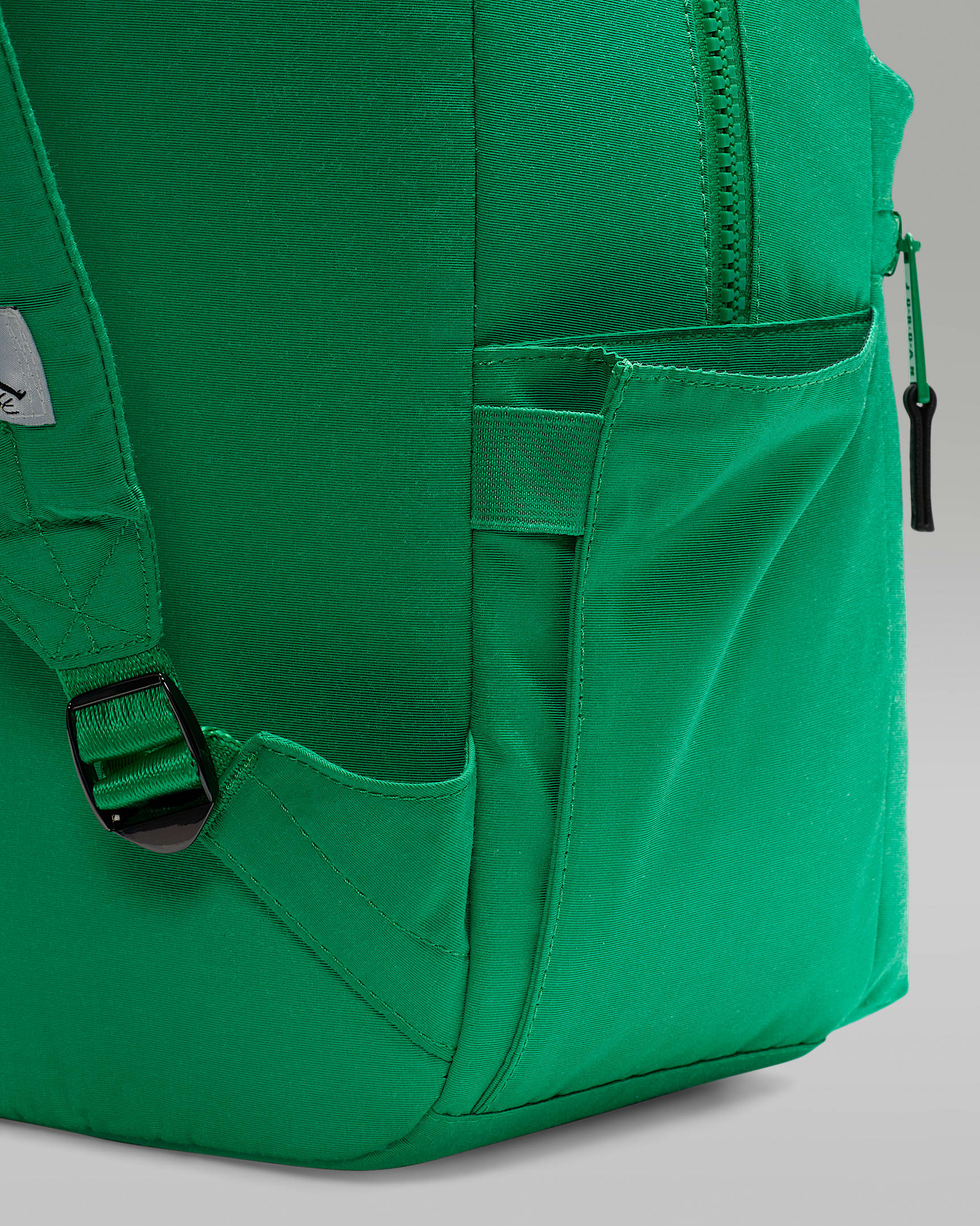 Jordan Flight Backpack Backpack (19L). Nike SE