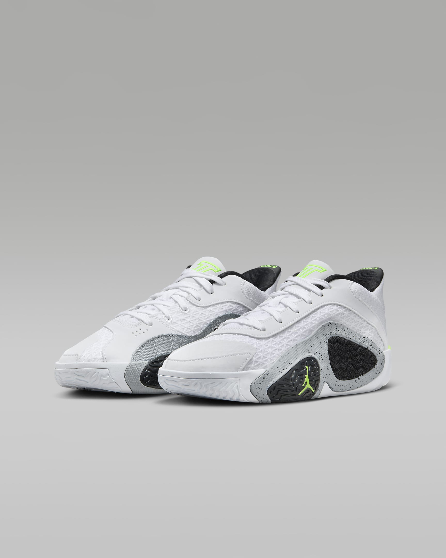 Tatum 2 Older Kids' Basketball Shoes. Nike SG